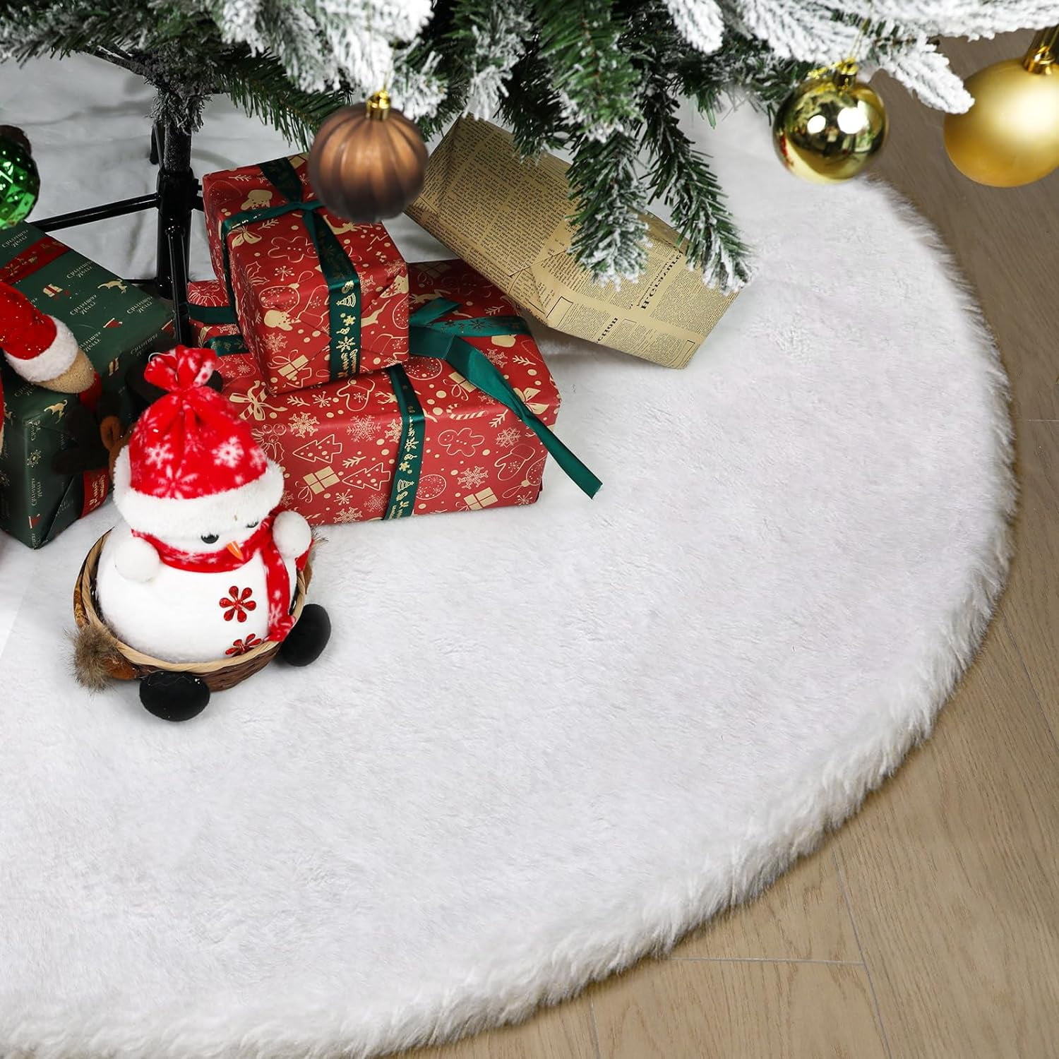 84 Inch Faux Rabbit Fur Christmas Tree Skirt - Premium Snow-White Plush ...