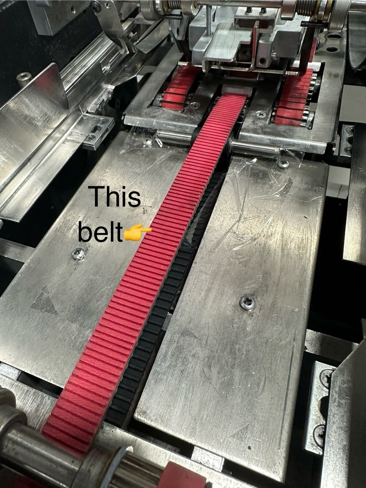 8484202 Prefeed Belt Roto Bin - Grooved; Y100410 Pre-Feed Belt 145T ...