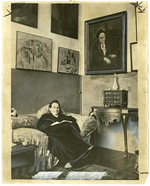 8x12 Photo-Gertrude Stein sitting,sofa,Paris studio,Pablo Picasso,modern art,paintings,1930 ...