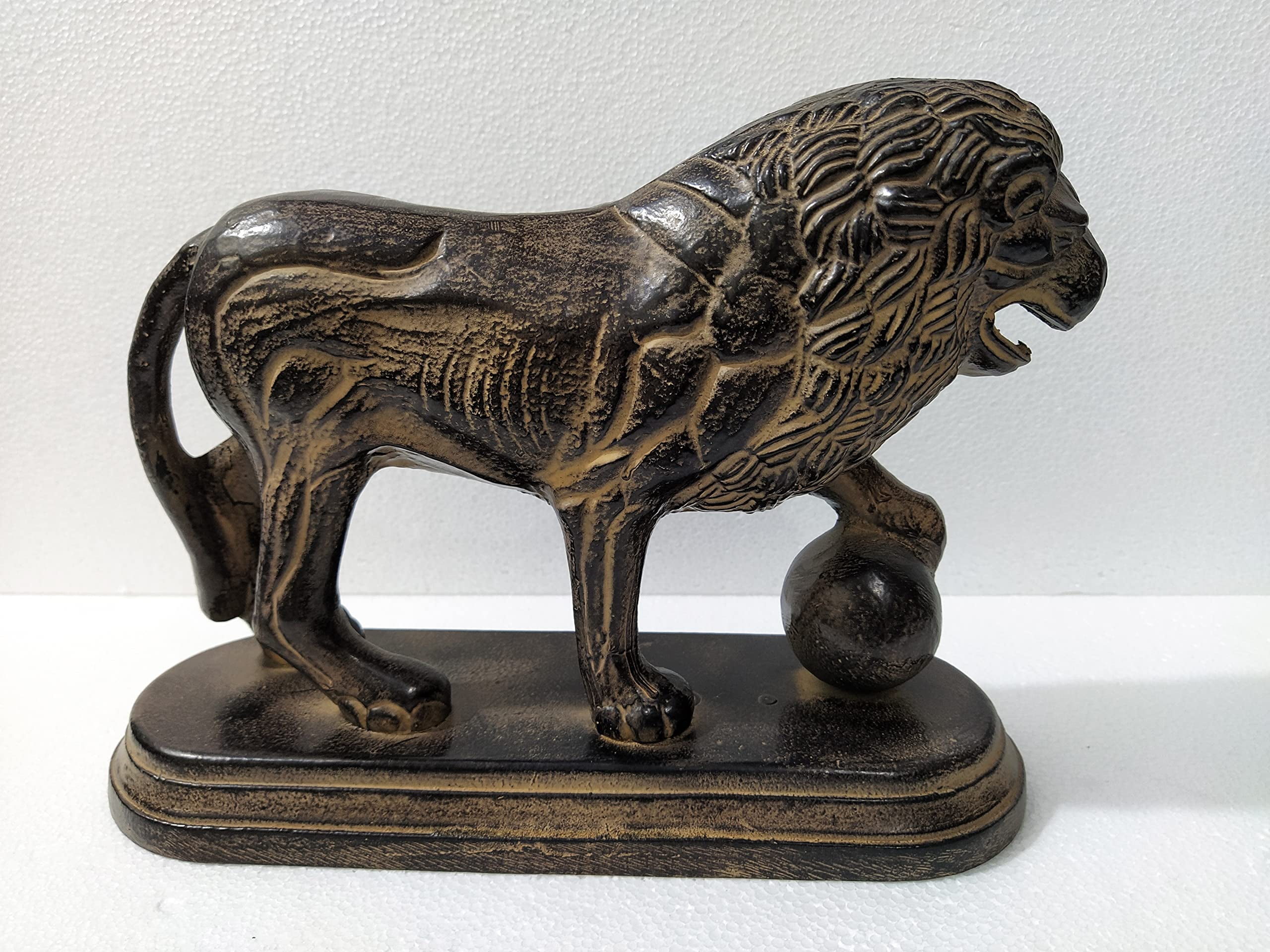 9 Inch Metal Lion Sculpture with Ball Sphere Figurine Statue Ornaments ...