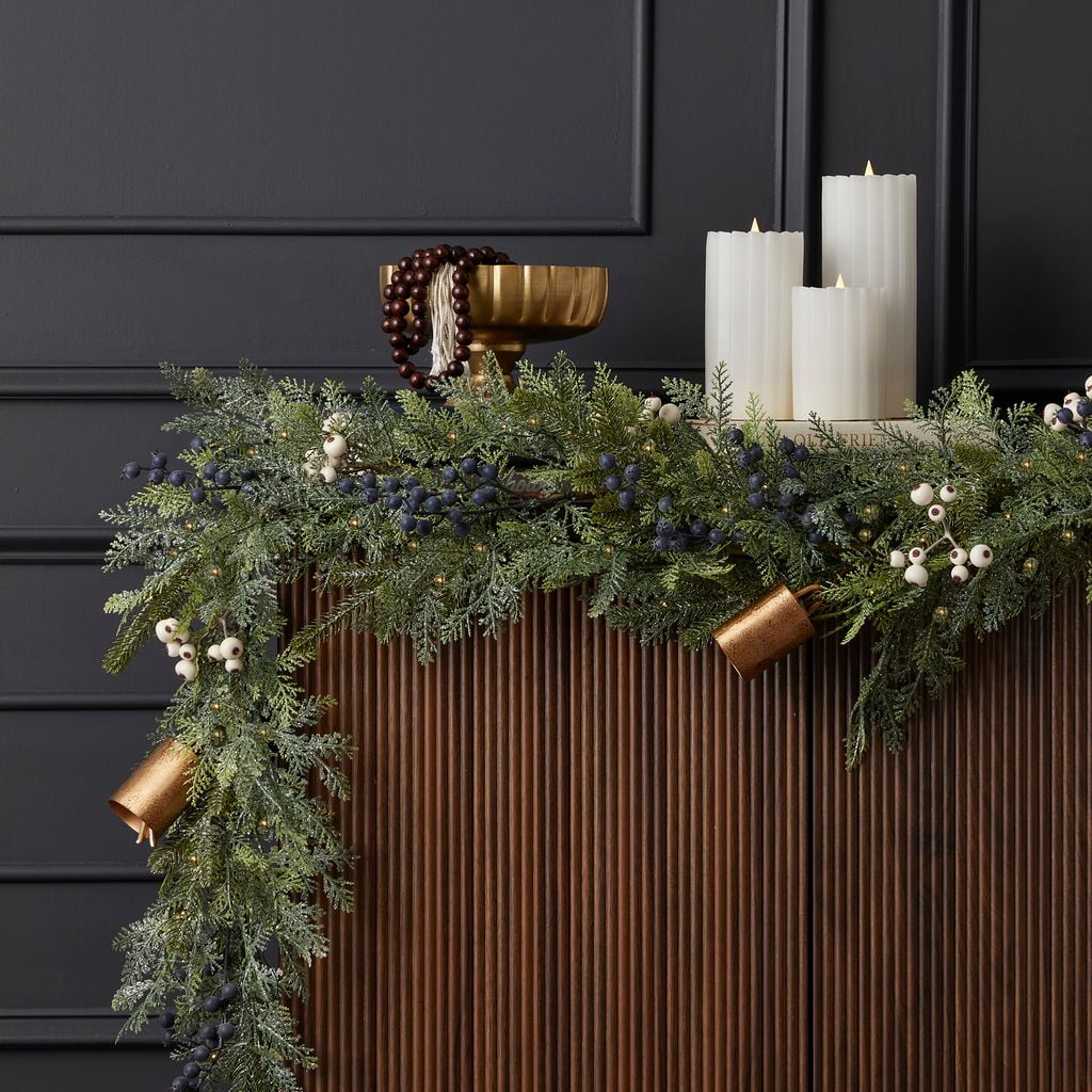 9 ft Pre-Lit Garland with 50 LED Fairy Lights, Mixed Mica Foliage with ...