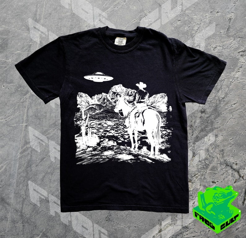 90s Cowboy UFO Shirt – Retro Western Rodeo T-shirt, Funny Alien Meme ...