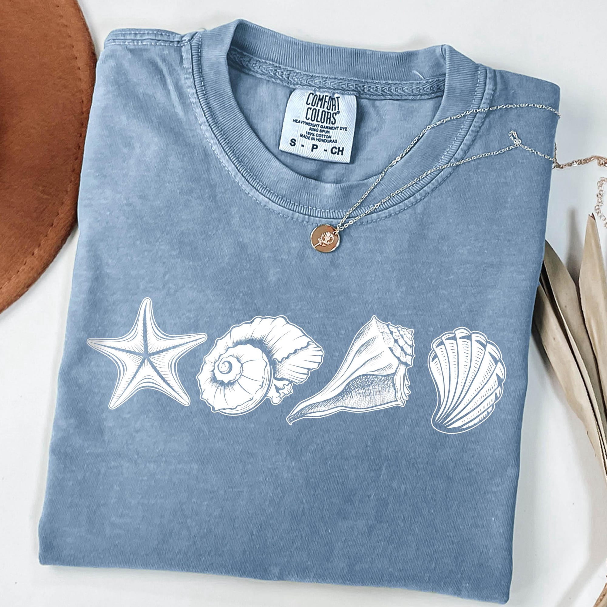 90s Style Tshirt Retro Ocean Shell Shirt Sea Lovers Shirt Summer Ocean ...