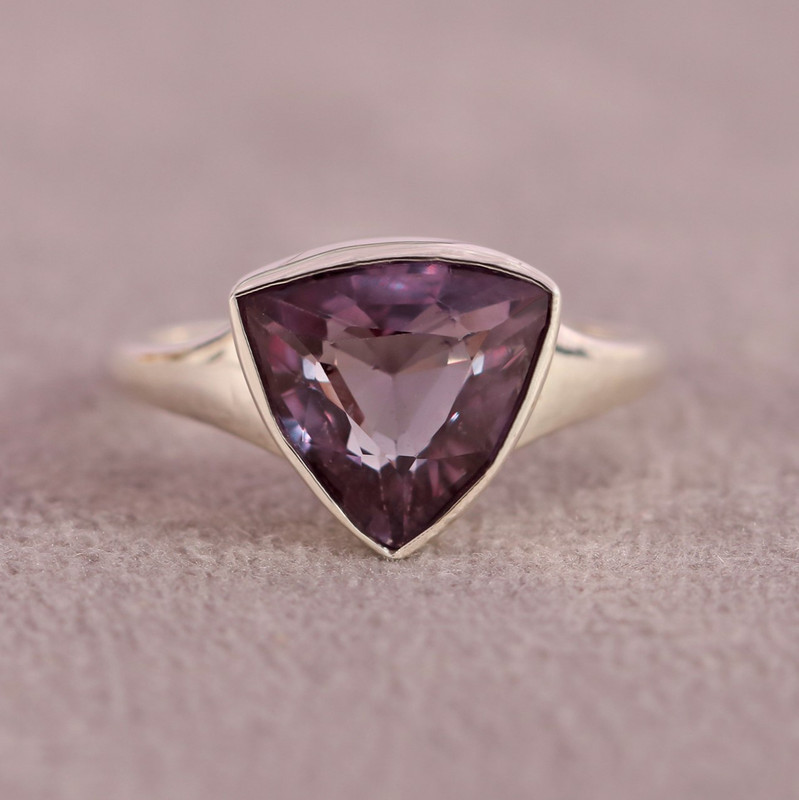 925 Sterling Silver Alexandrite Ring, Bezel Set Stackable Ring, Color ...