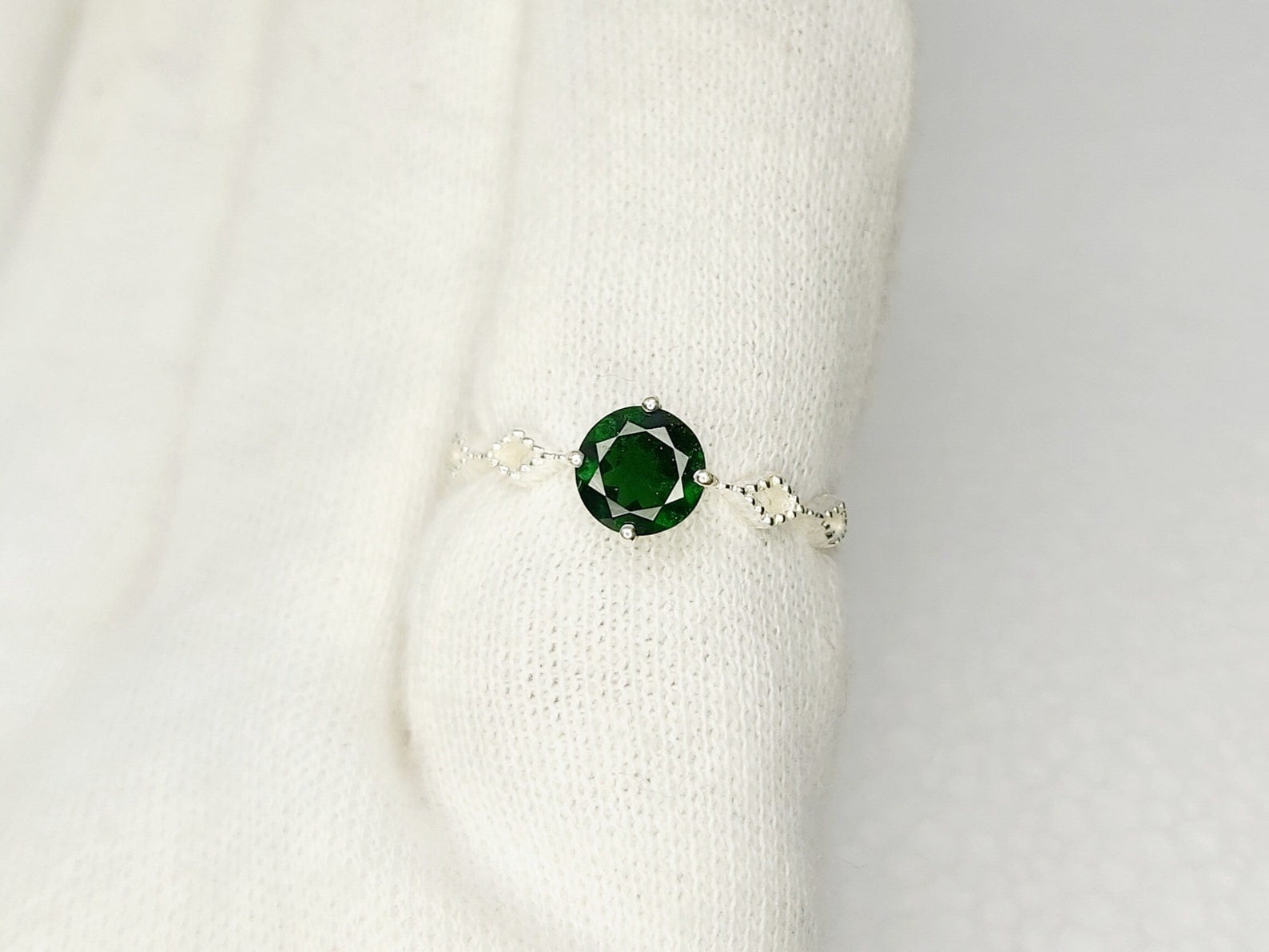925 Sterling Silver Tsavorite Ring | Round Green Gemstone Ring for ...