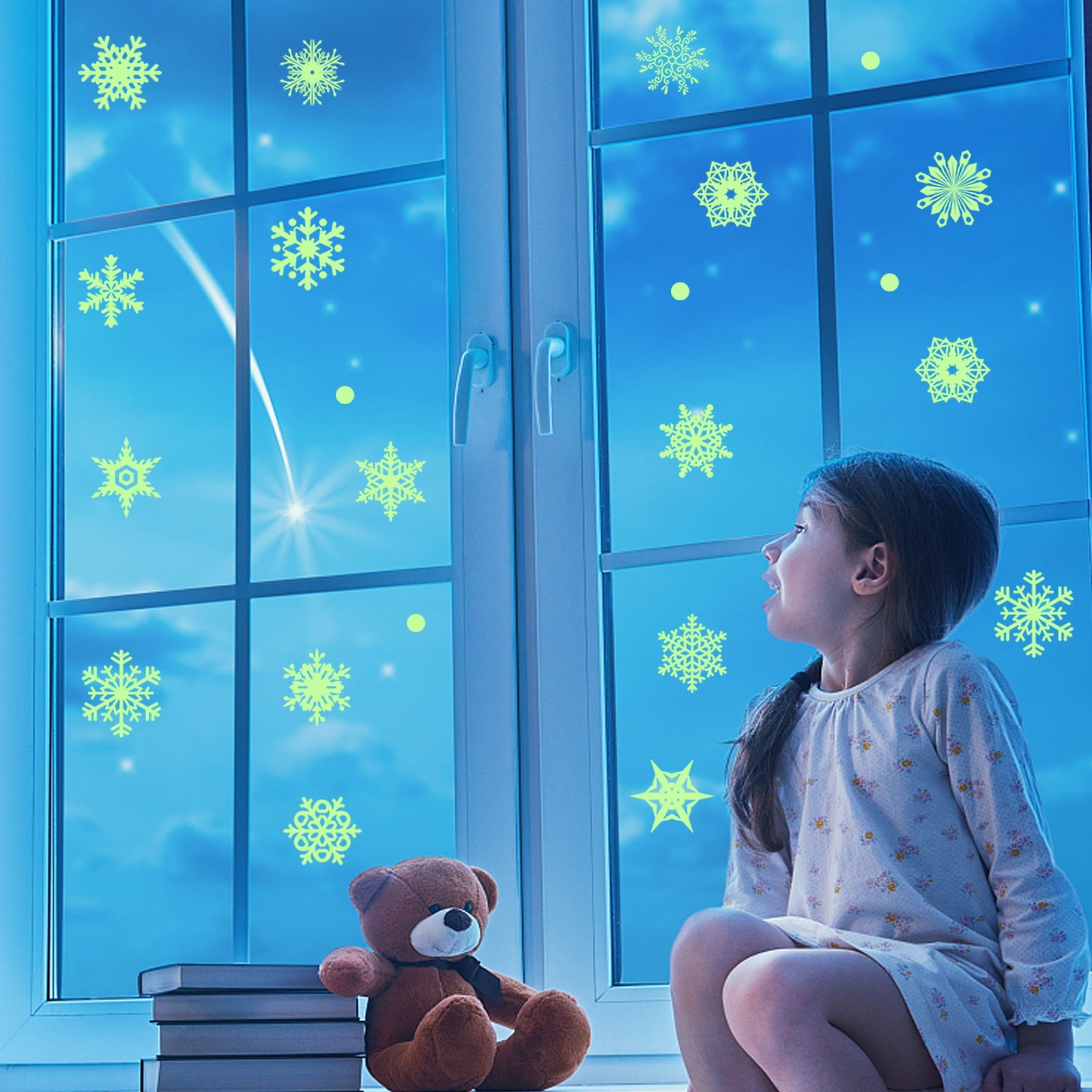 93PCS Glow in The Dark Snowflake Window Clings, Glass Window Snowflake ...