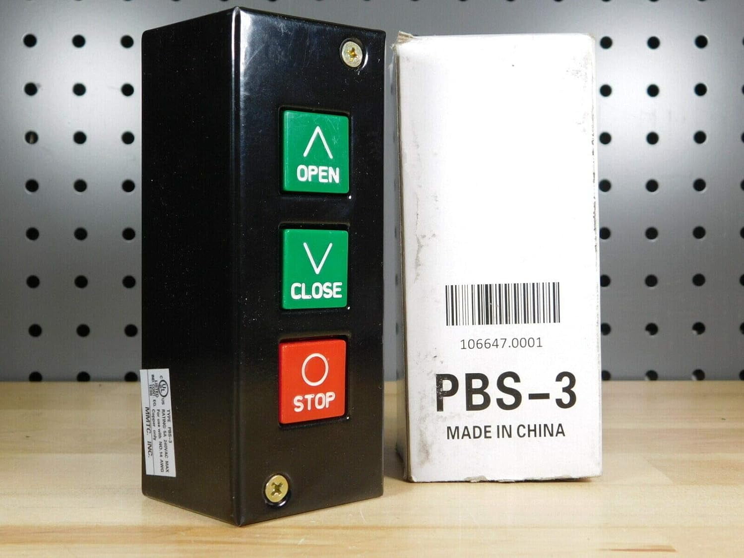 A 3 Button Control Station Gate control Close Open Stop 3 Position ...