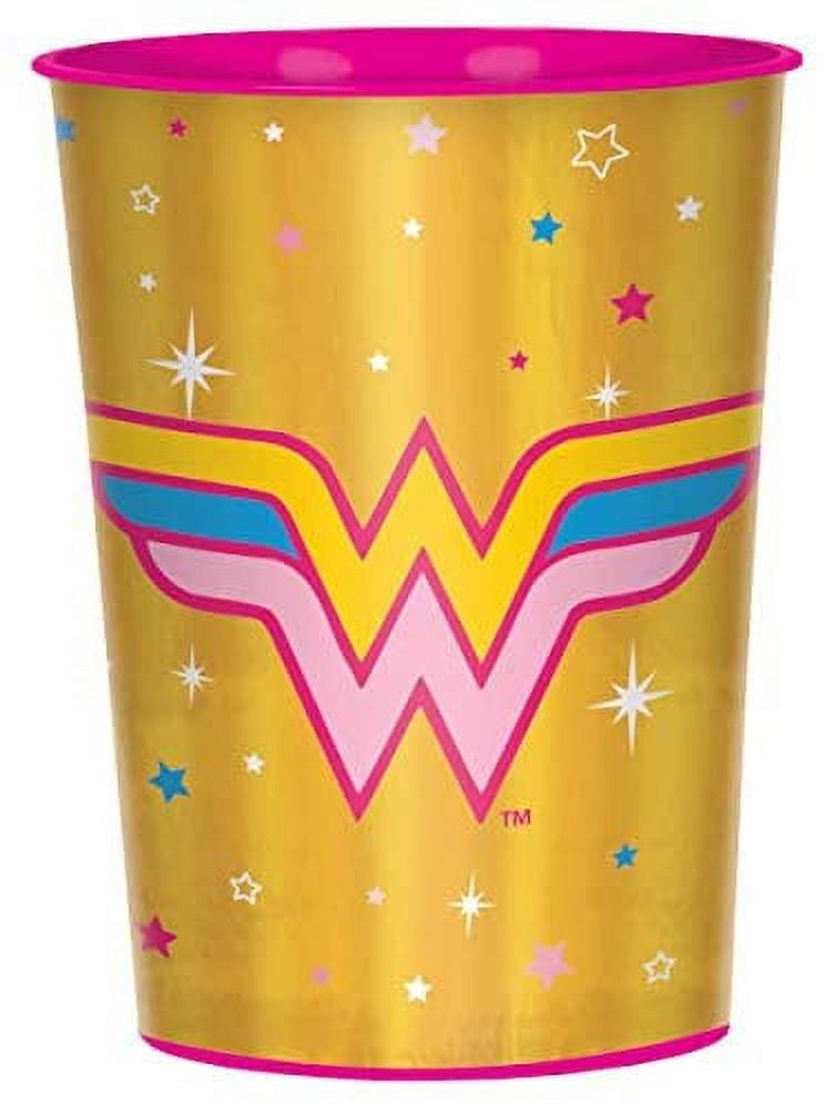 A Birthday Place Young DC Wonder Woman Cup Party Favor, Plastic ...