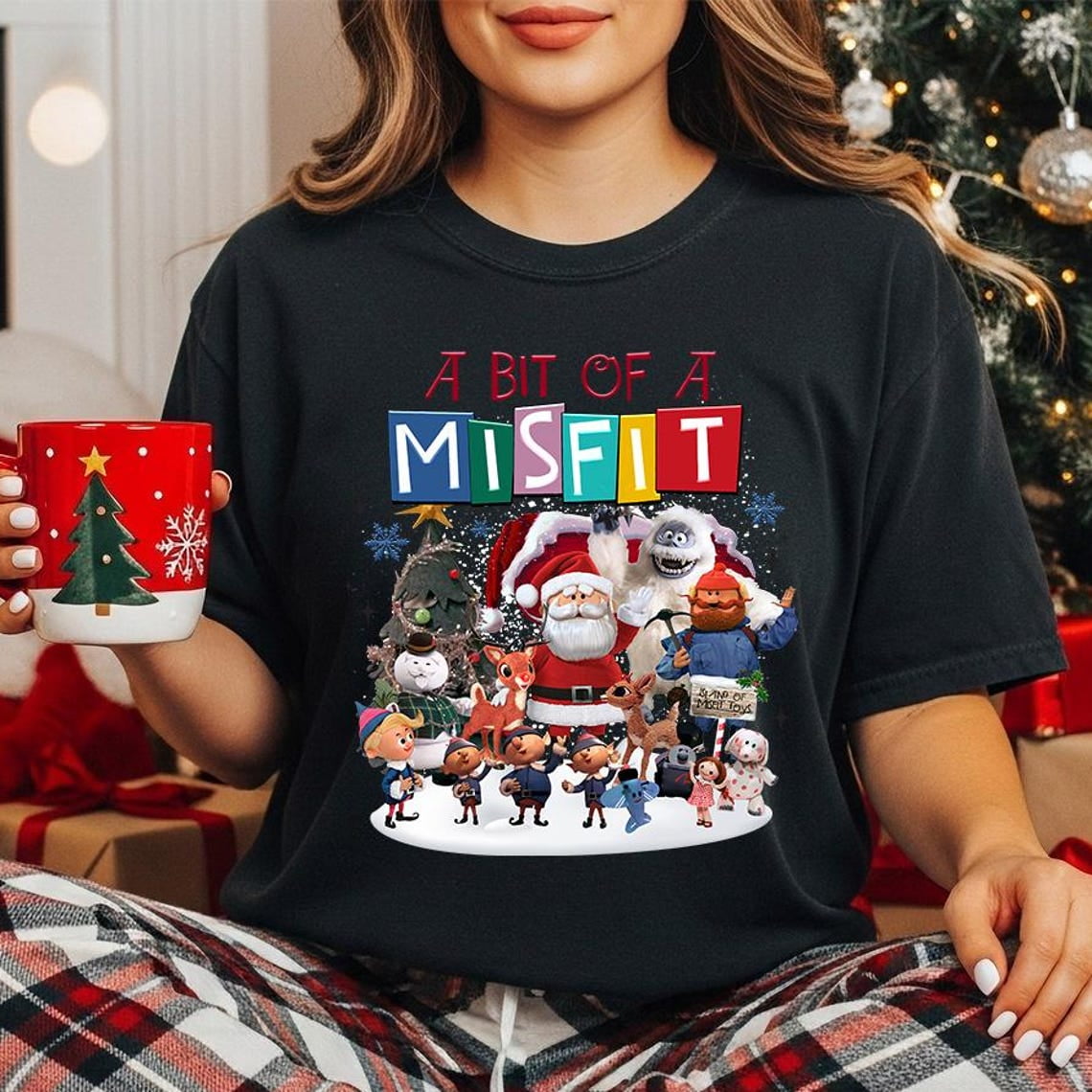 A Bit Of A Misf|T -, Christmas Movies, Family Christmas Shirts, Retro ...
