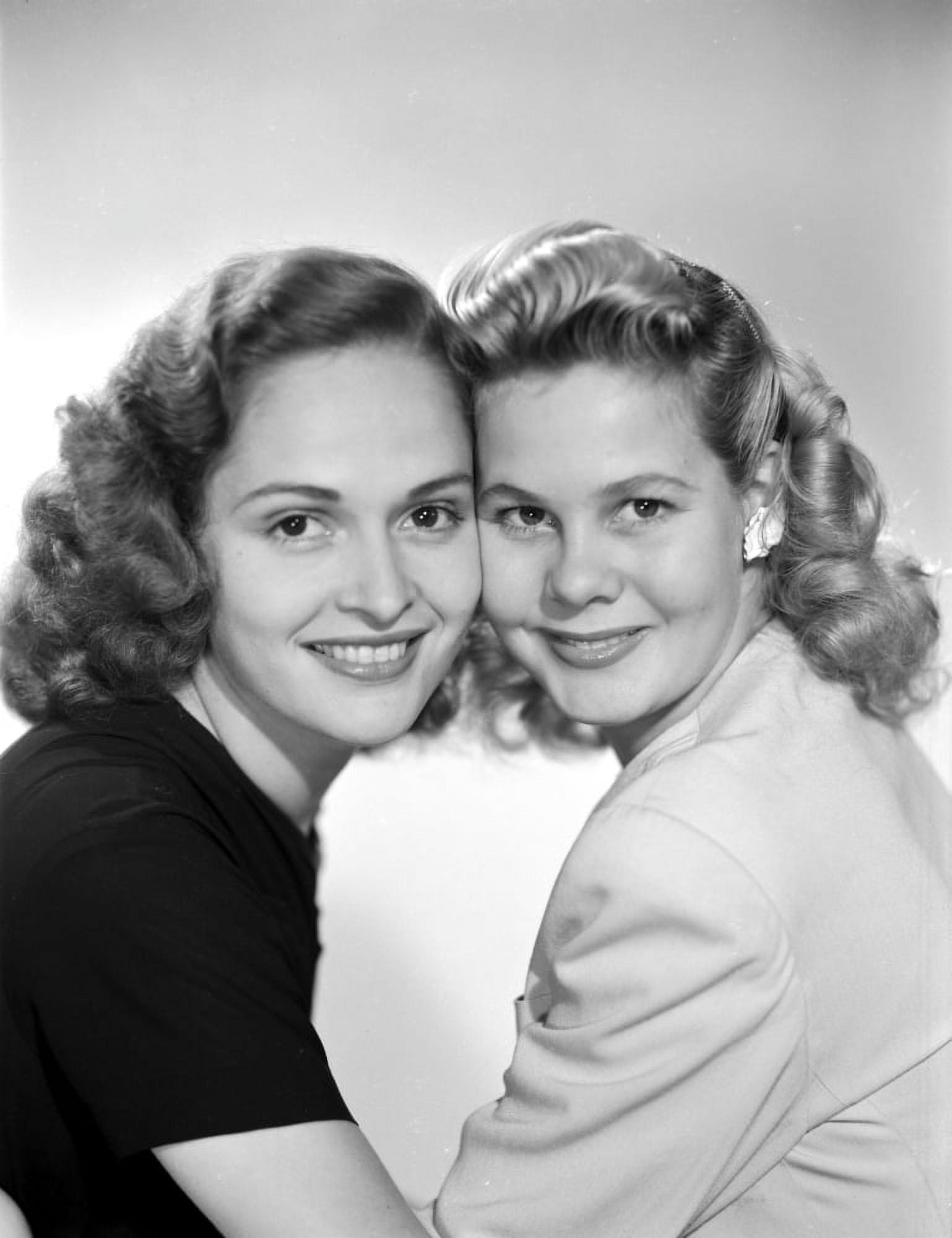 A Portrait Of June Preisser with A Woman Photo Print (8 x 10) - Walmart.com