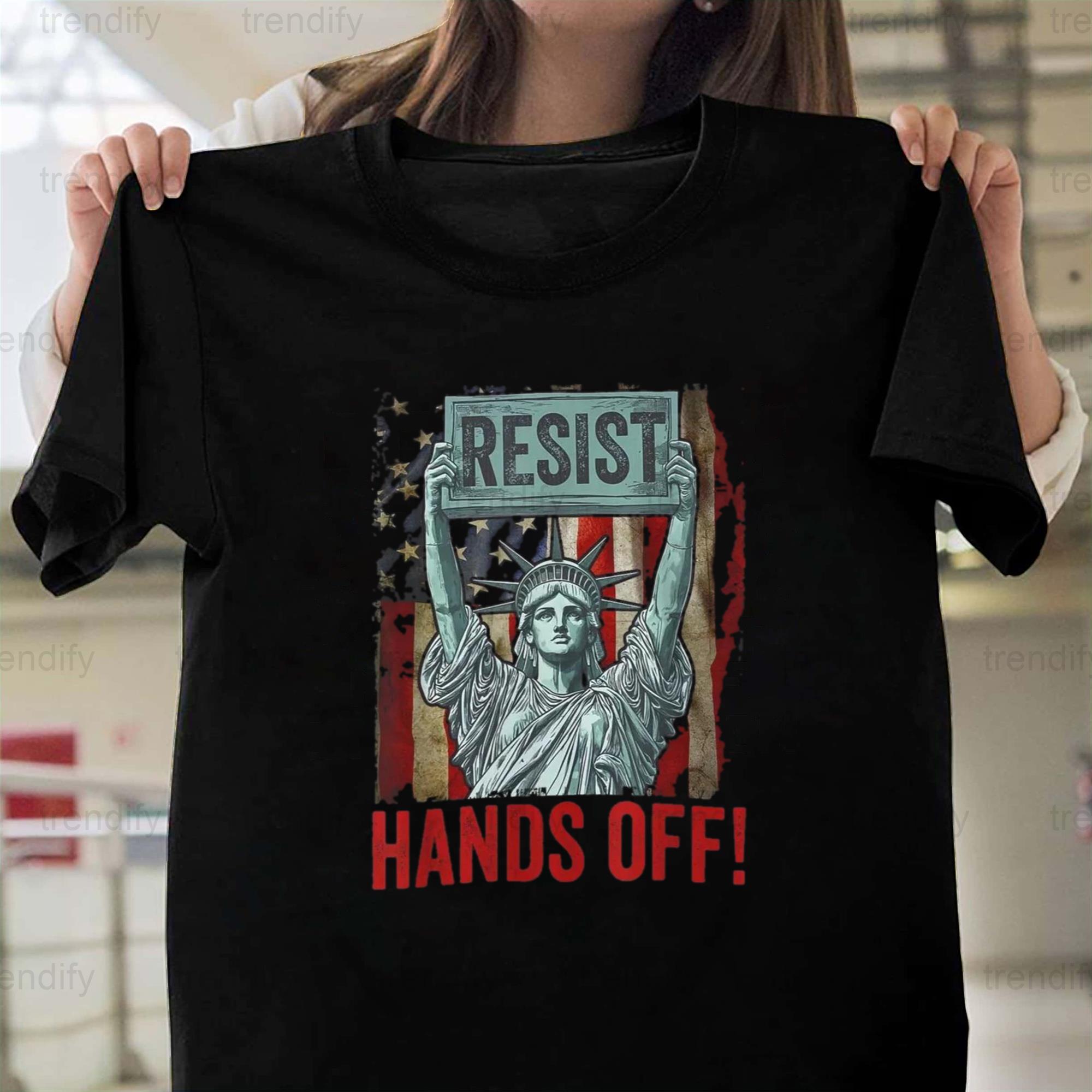 A Resist Statue of Liberty Vintage American Flag Political Protest ...