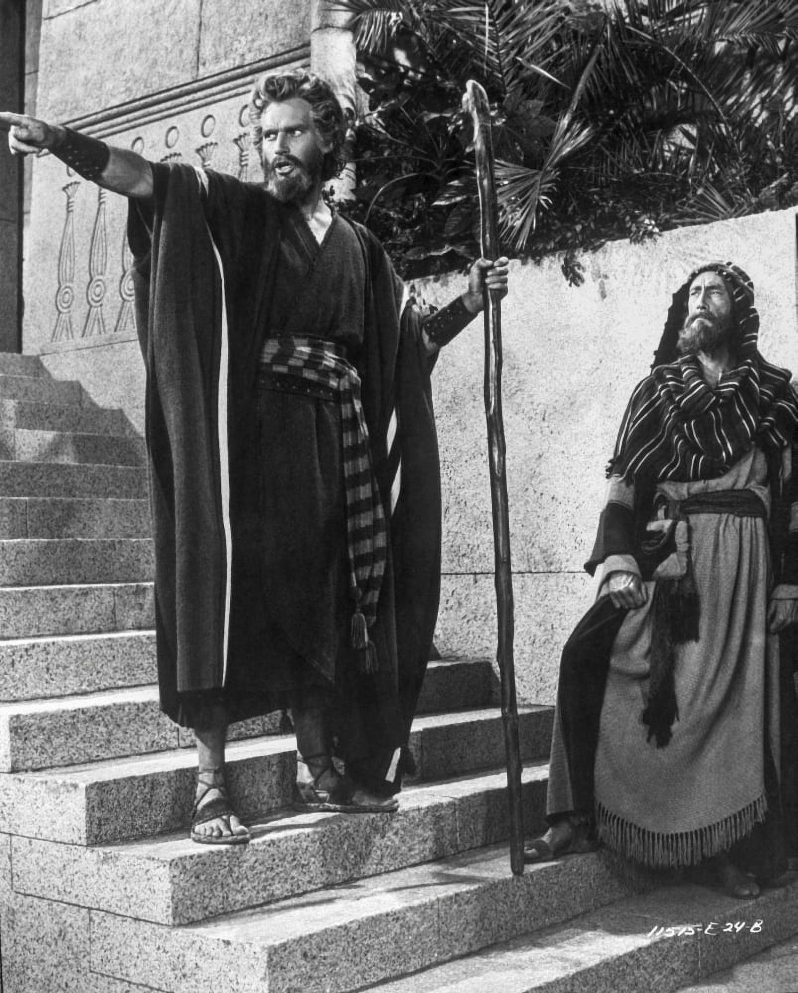 A Scene From Ten Commandments Photo Print (24 x 30) - Walmart.com