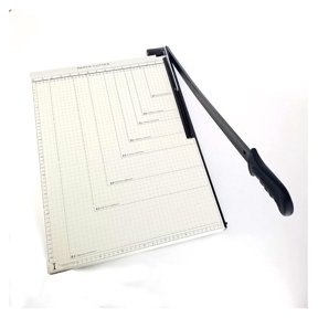 Large Scale Paper Cutter