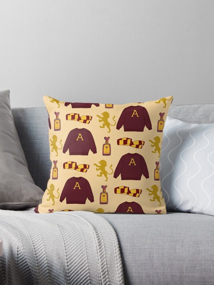 AABERIC A letter griffin jumper Harry p hp magic pack Throw Pillow ...