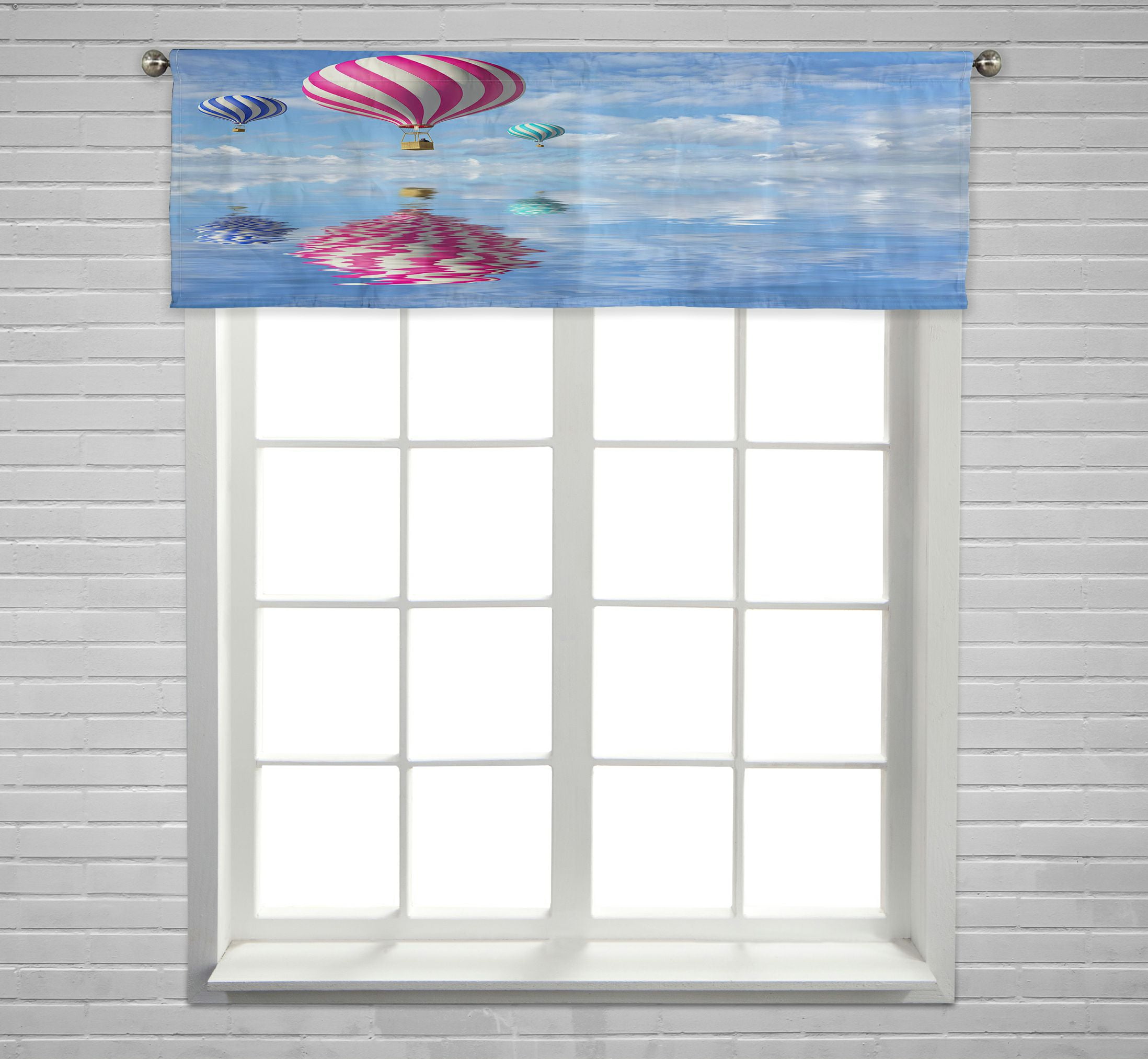 ABPHQTO 3D Balloons In The Blue Sky And Reflection In Water Window ...