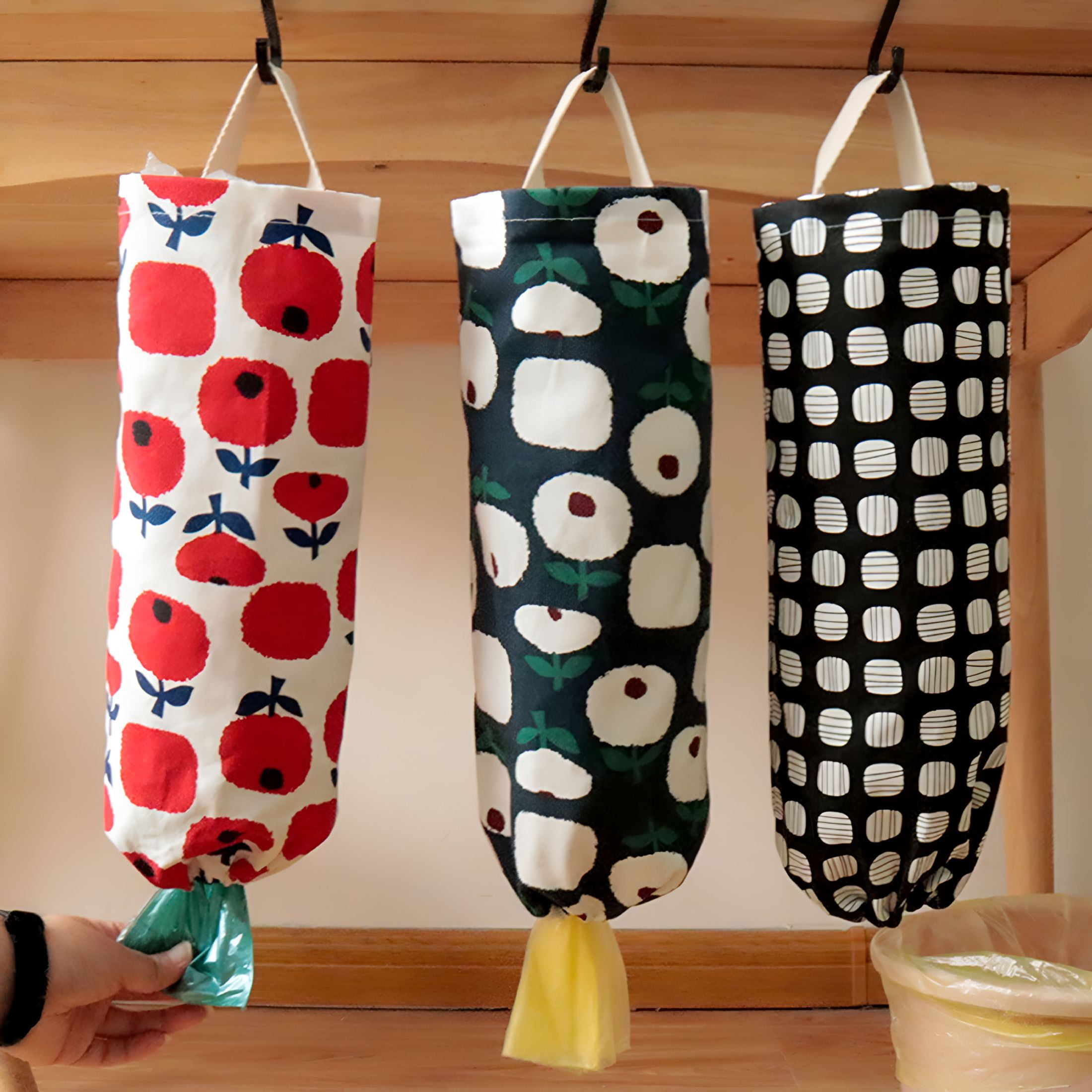 ACDANC Bag Holder, Collapsible Wall Mount Grocery Bag Dispenser Garbage ...