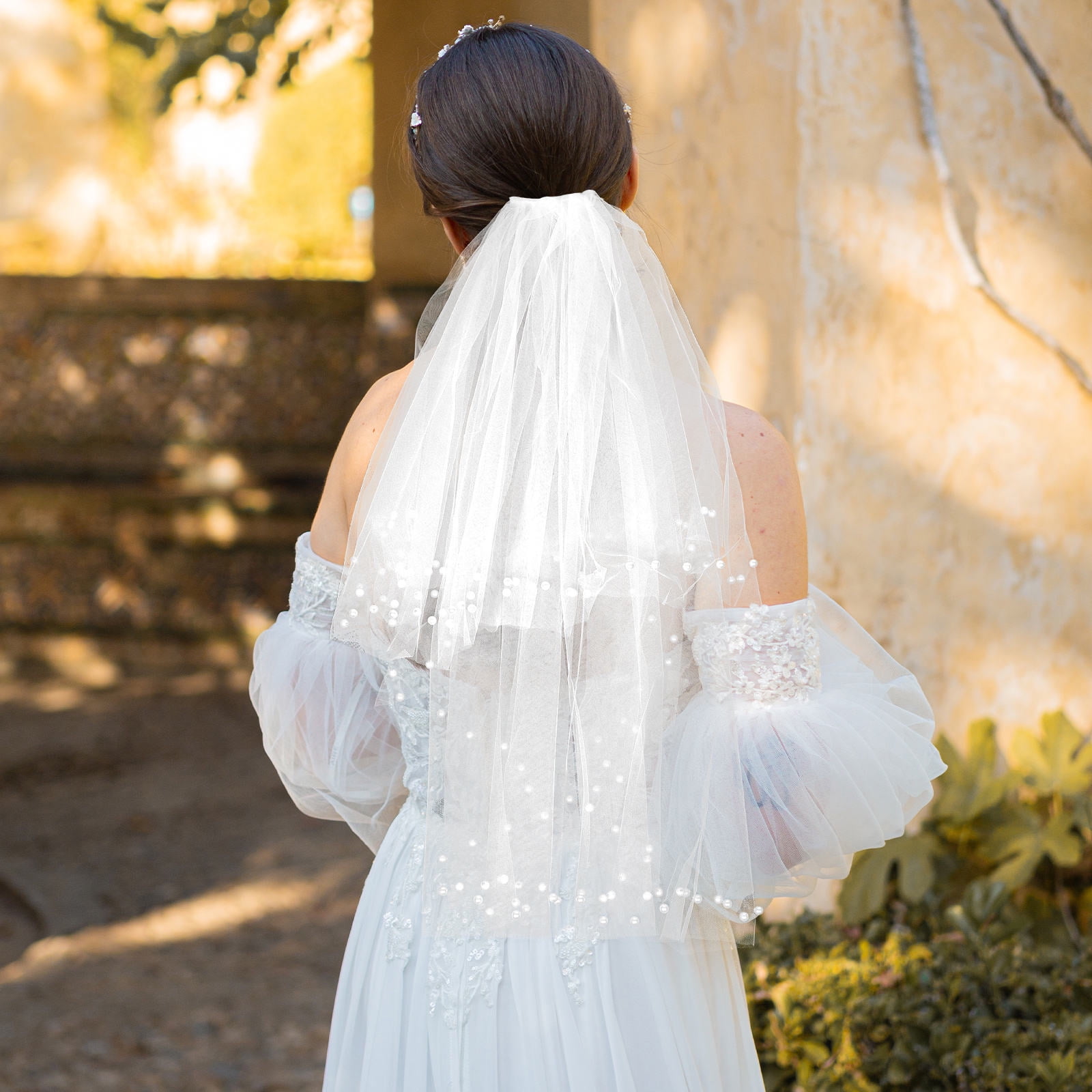 ADDHAT White Short Wedding Veil for Women, Double Layered Bridal Veil ...