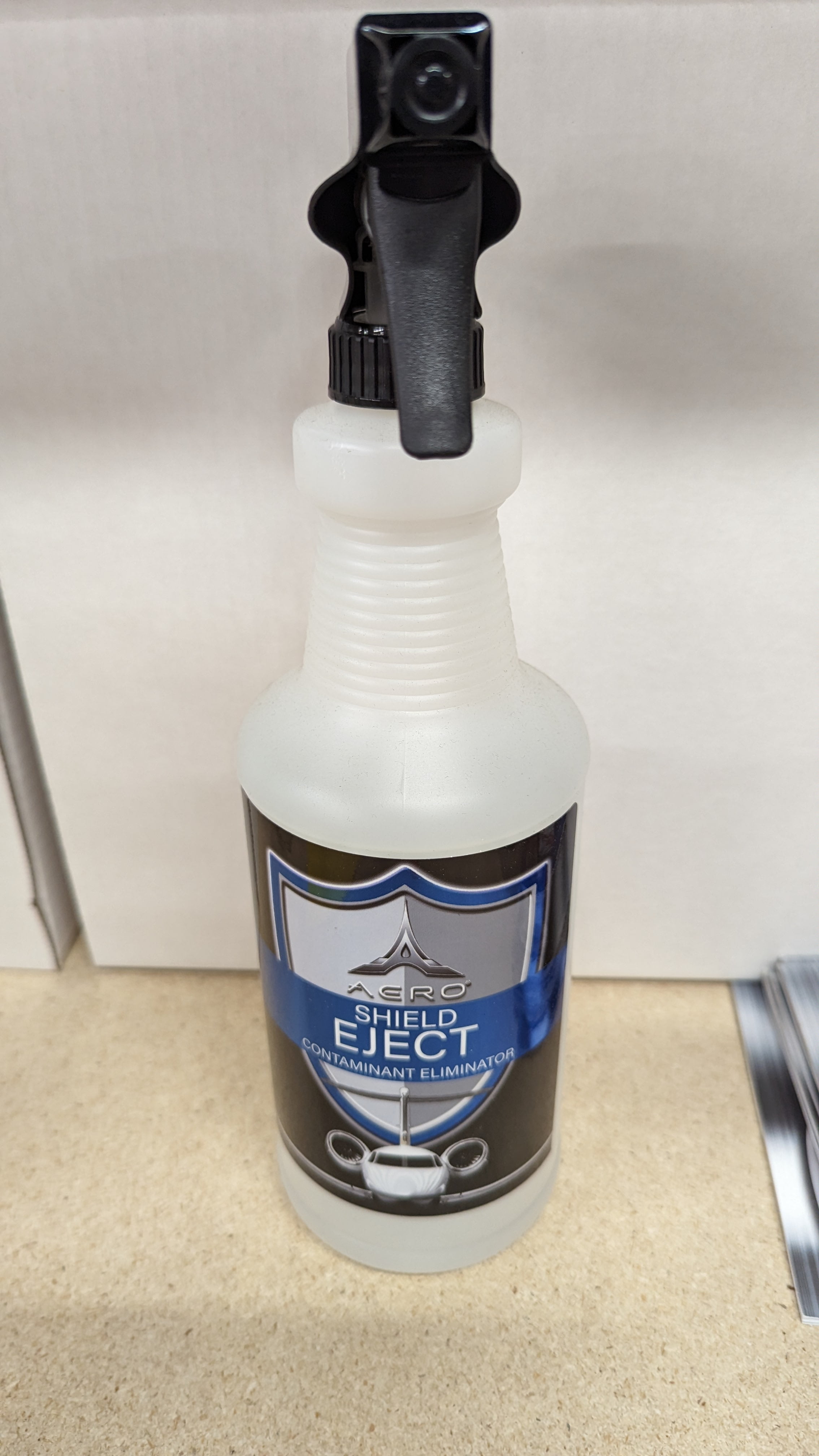 AERO SHIELD 8236 EJECT Coating Pre-Treatment for Hard Surfaces & Car ...