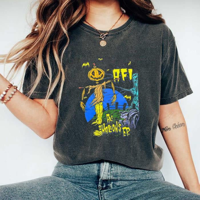 AFI All Hallows EP Cover Punk Rock Music Fan Comfort Color T-Shirt, for ...