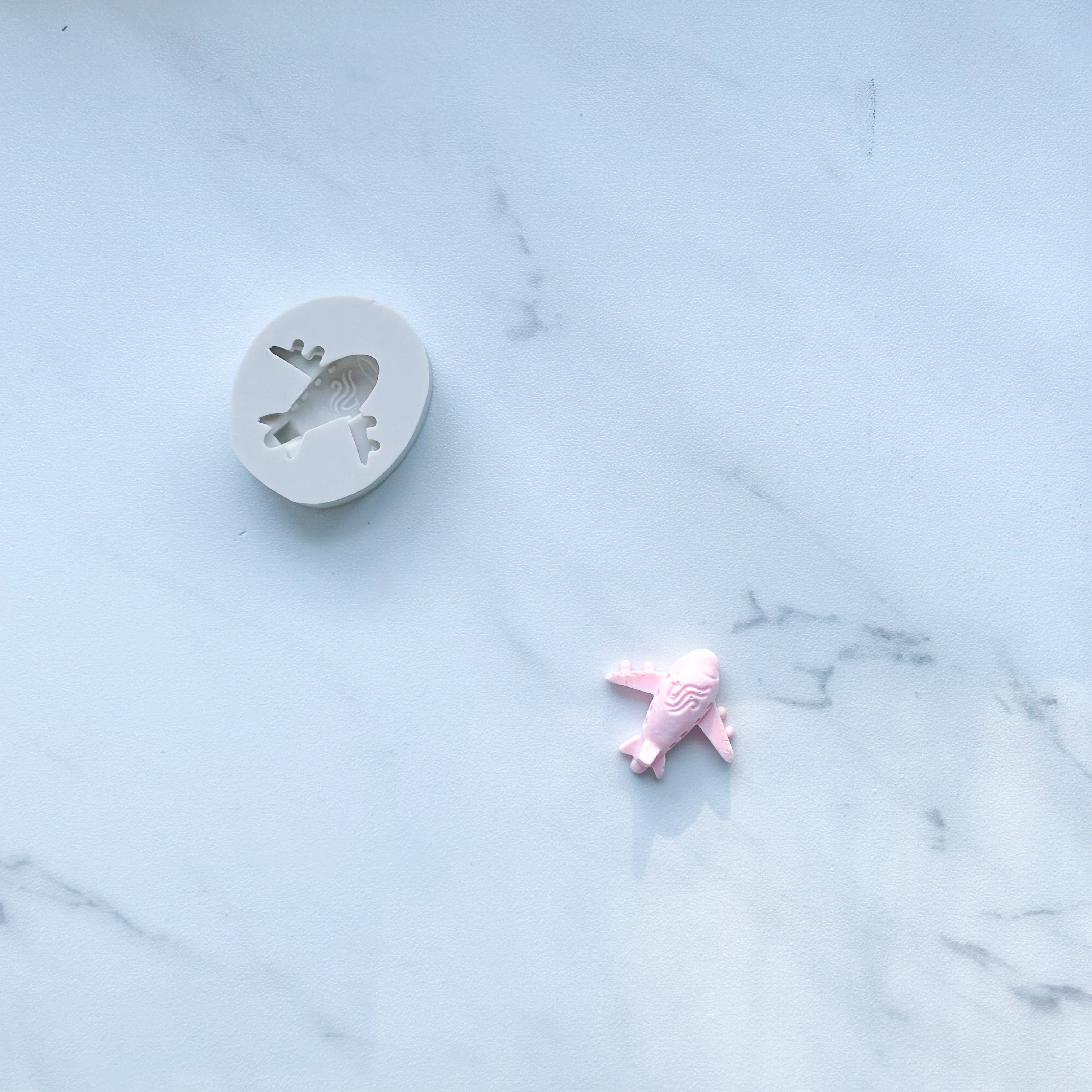 AIRPLANE MOLD - Walmart.com