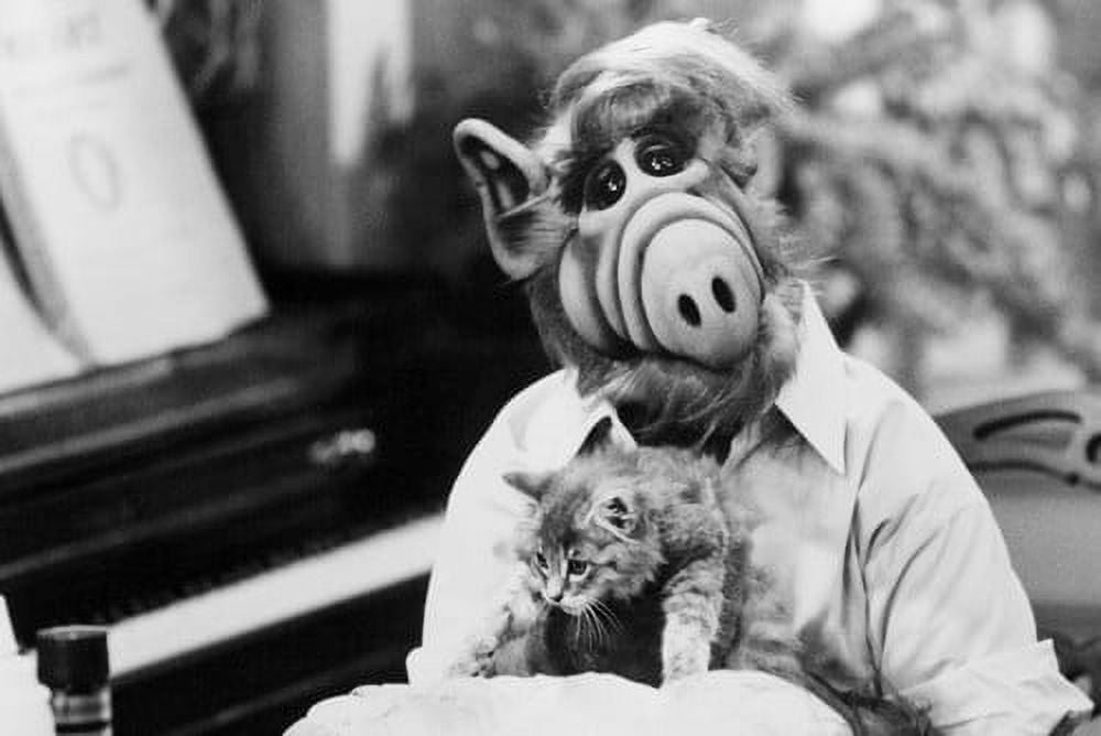 ALF cult TV series 24X36 Poster ALF by piano holding Lucky the cat ...