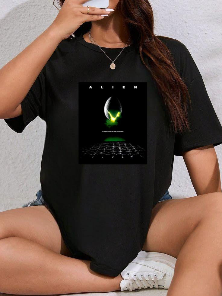 ALIEN Movie 1979 Xenomorph, Classic Sci-Fi Horror Film Merch T-Shirt ...