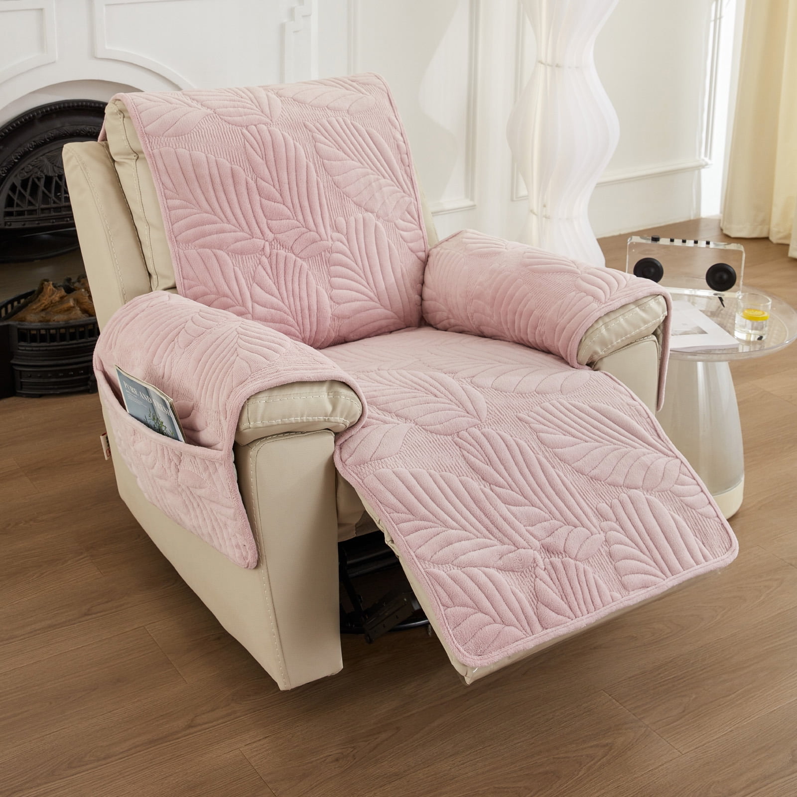 ANMINY Quilted Leaf Recliner Cover, Poly Velvet with Non-Slip Silicone ...