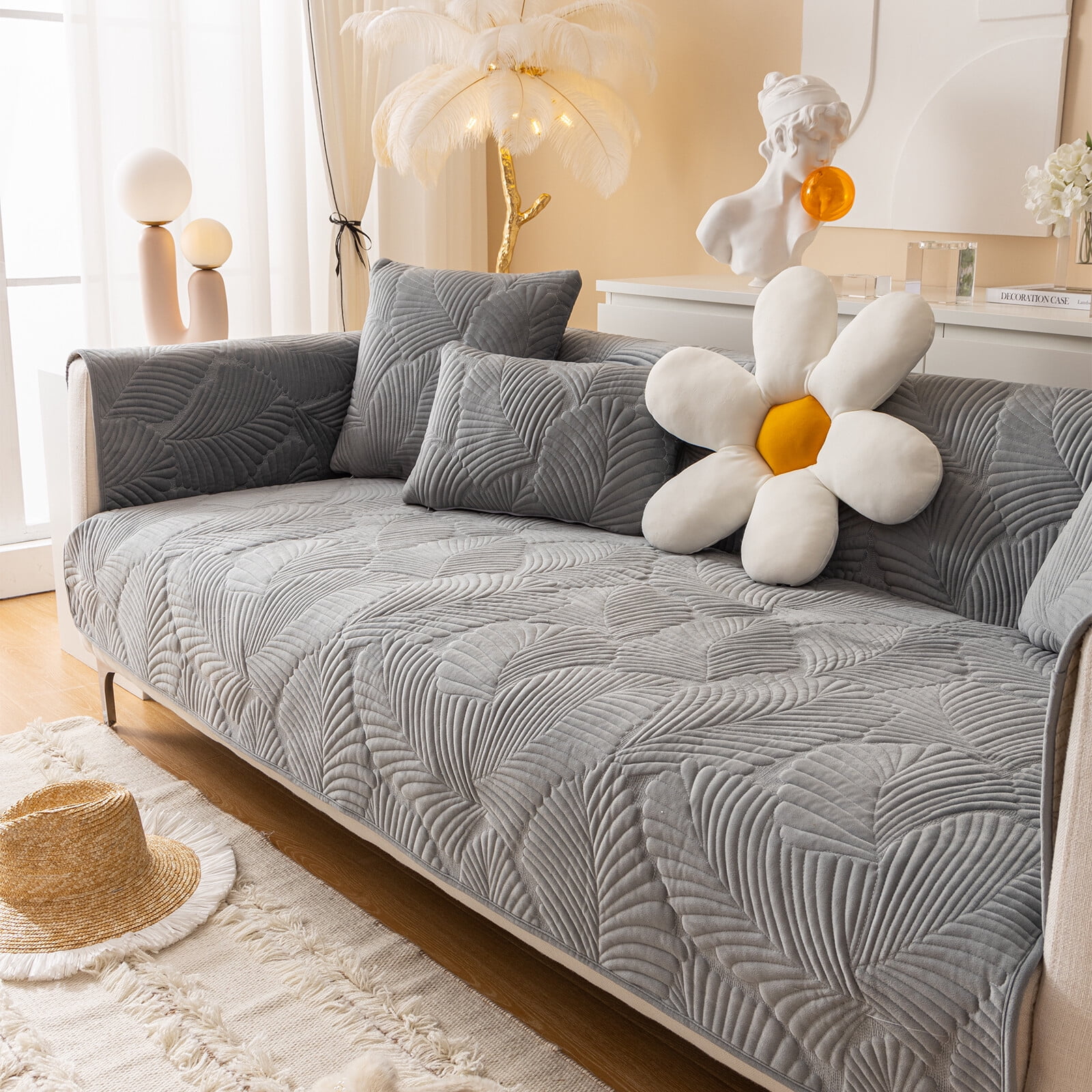 ANMINY Velvet Couch Cover Quilted Velvet Embossed Leaf Pattern Sofa ...