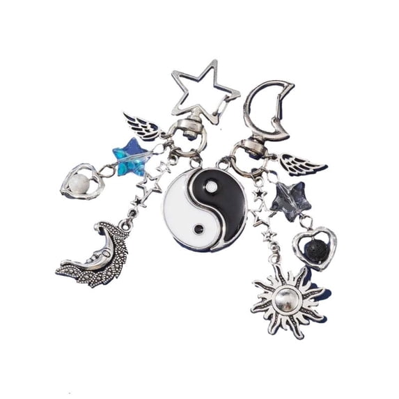 ANXPTIME 2PCS Moon Sun Heart Charm Keychains Sweet Couple Pendant ...