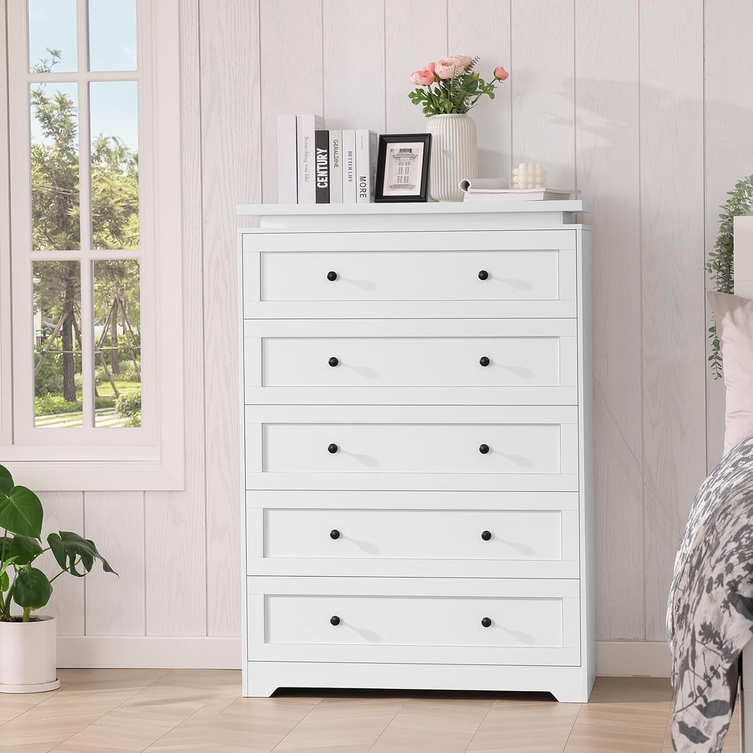 AOGLLATI White Dresser for Bedroom,5 Drawer Dresser with Led Lights ...
