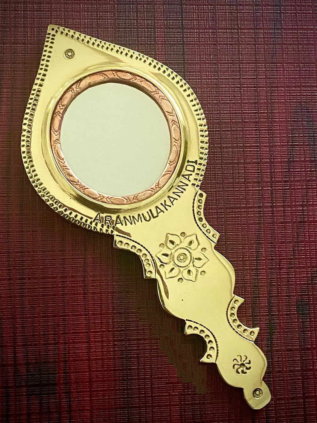 ARANMULA KANNADI Valkkannadi Brass Non Glass Metal Mirror - Walmart.com