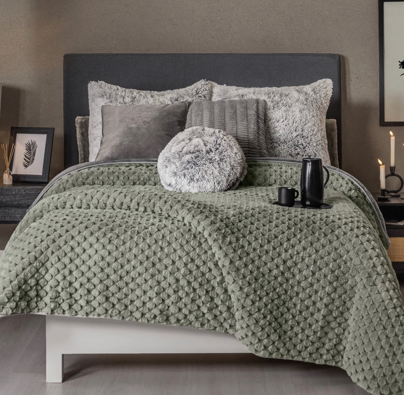 Vianney Aria Green Color embossed Winter Sherpa Blanket Home Washable ...