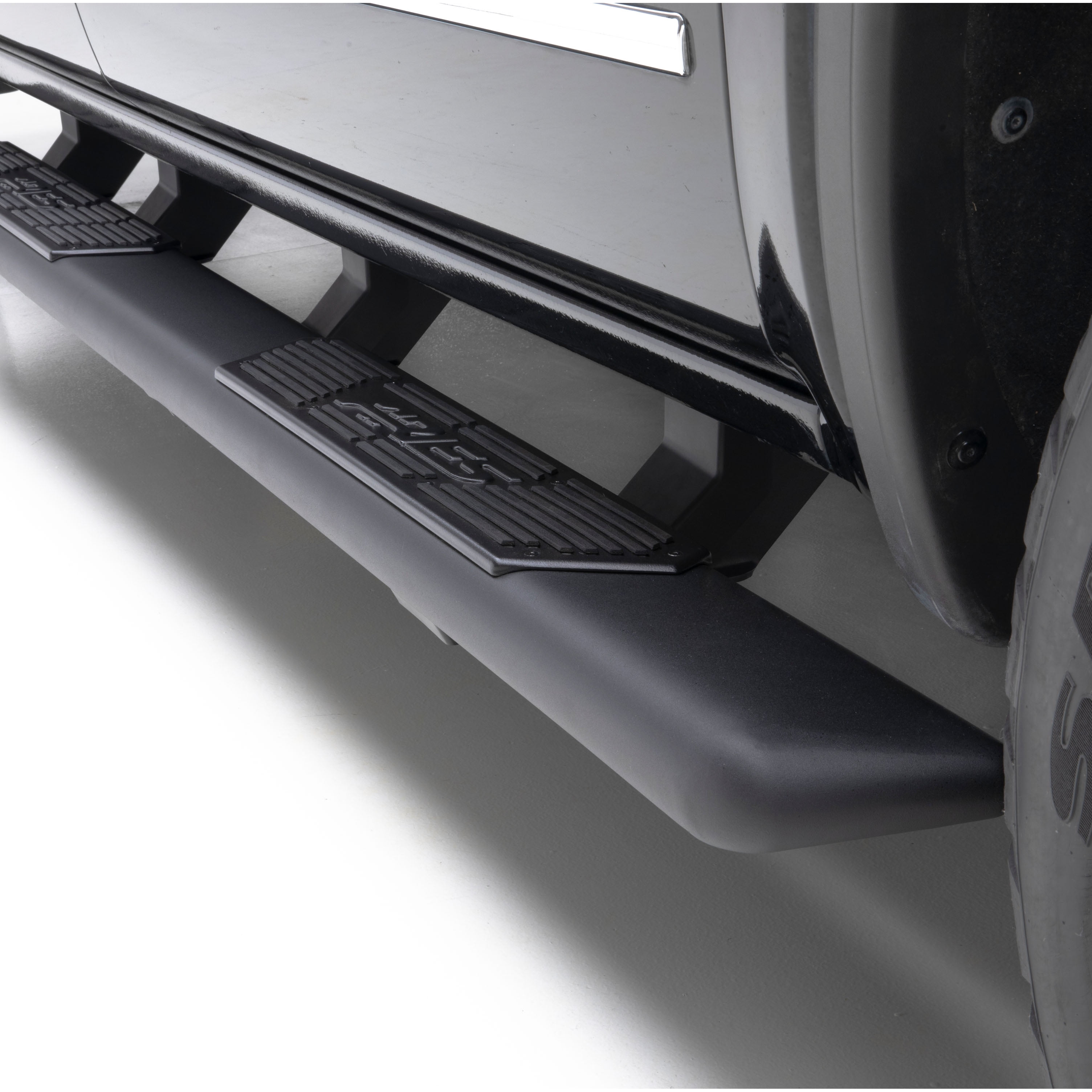 ARIES Ascent Step 5-1/2in x 75in Black Steel Side Bars, Select Ford ...
