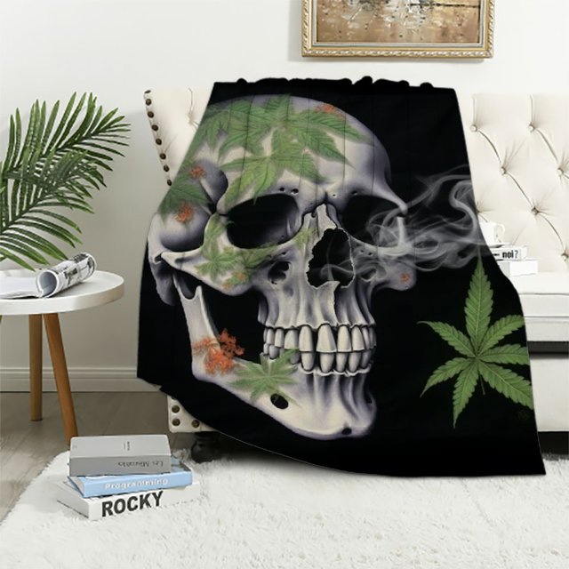 ARISTURING Marijuana Pot Leaf Weed Skull Smoking Blanket Throw Lightweight Blanket Super Soft ...