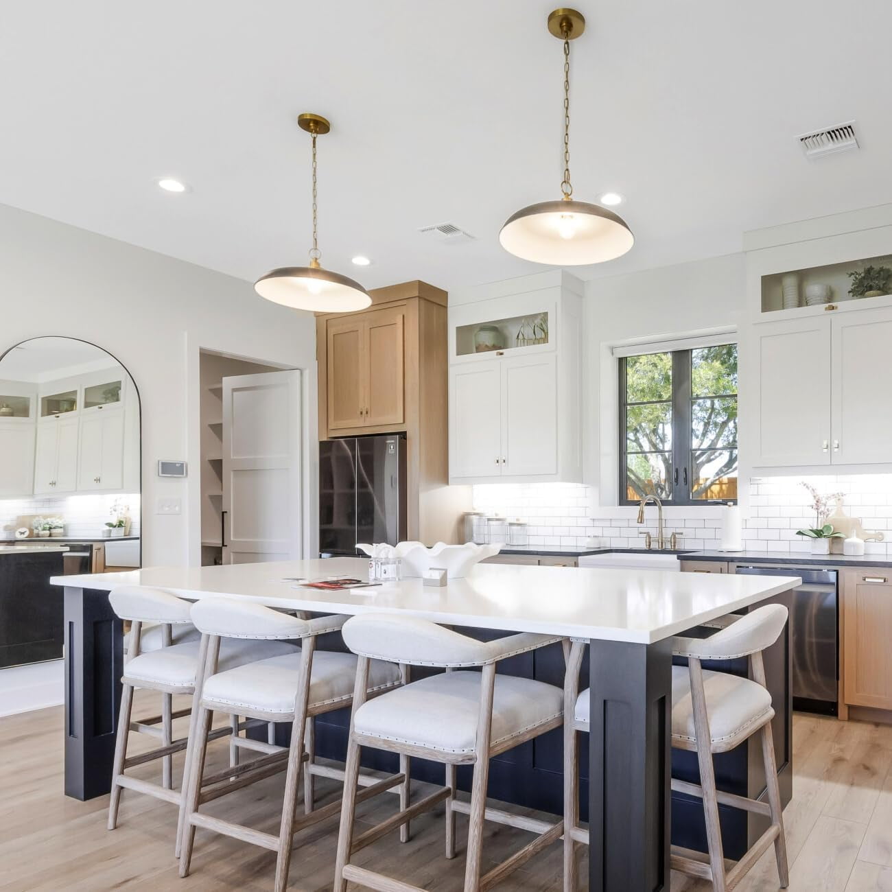 ASIASN-A19 Vintage Edison LED Filament Bulb E26 Base, 4W (40W ...