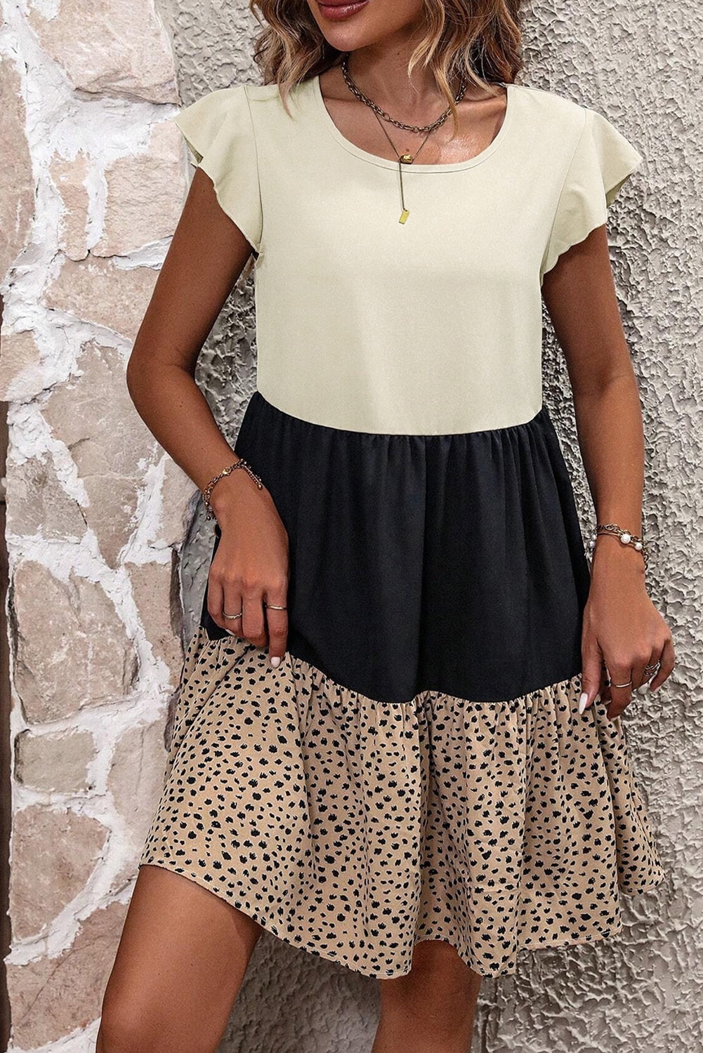 ASUOAgio Elegant Light French Beige Spotted Print with Colorblock Charm ...