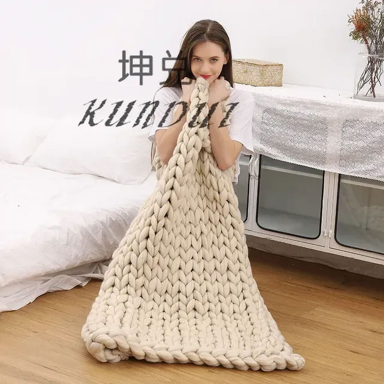 AUMIY Luxury Heavyweight Knit Blanket Hand-Woven Soft Throw for Bedroom ...