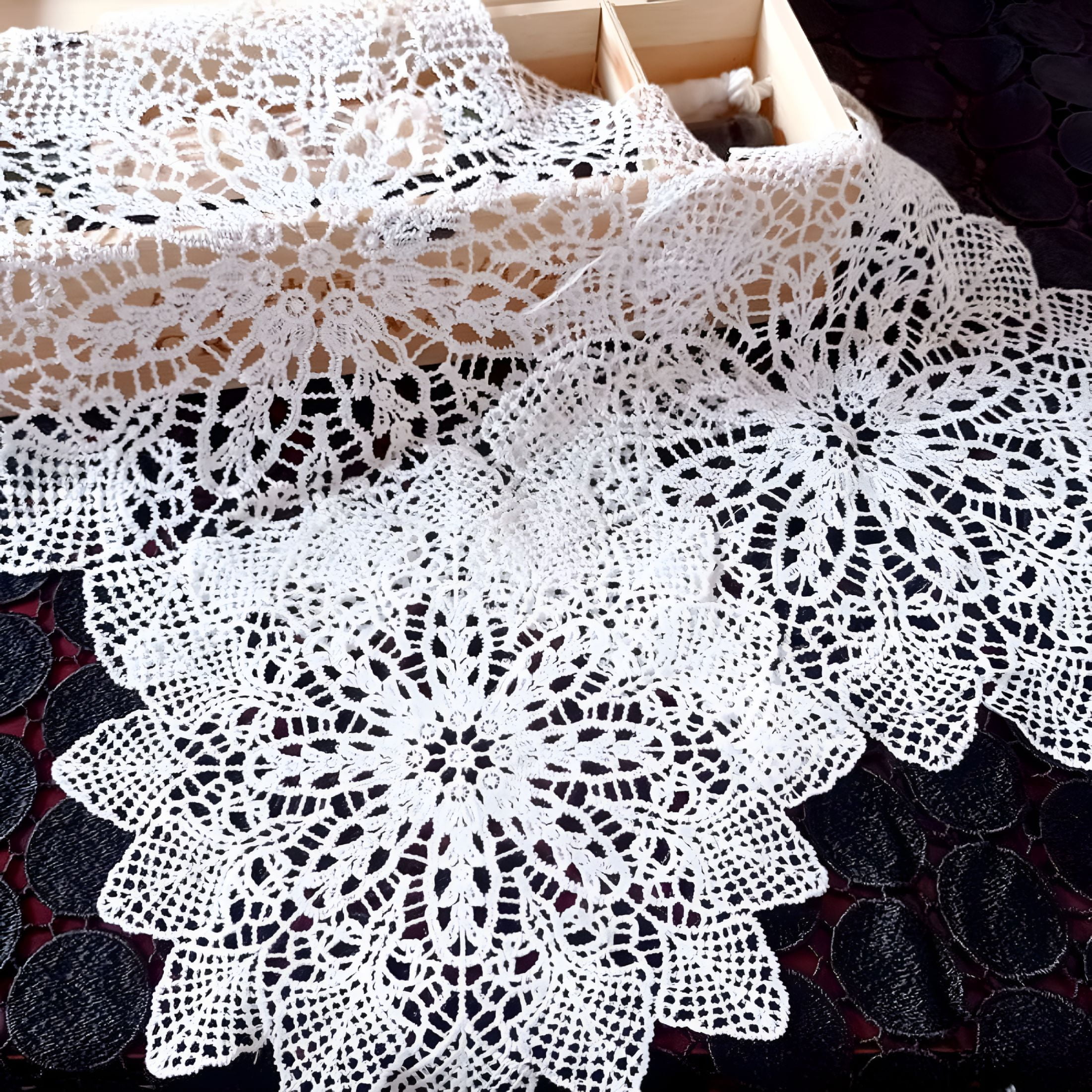 AUQ 2026 New 6 Pieces Doilies Crochet Round Lace Doily Handmade ...