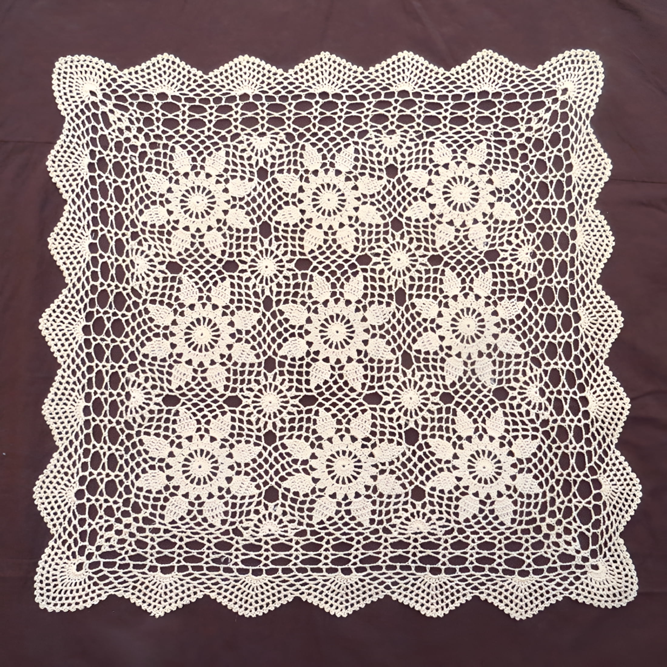 AUQ Handmade Crochet Tablecloth Vintage Cotton Lace Square Table ...