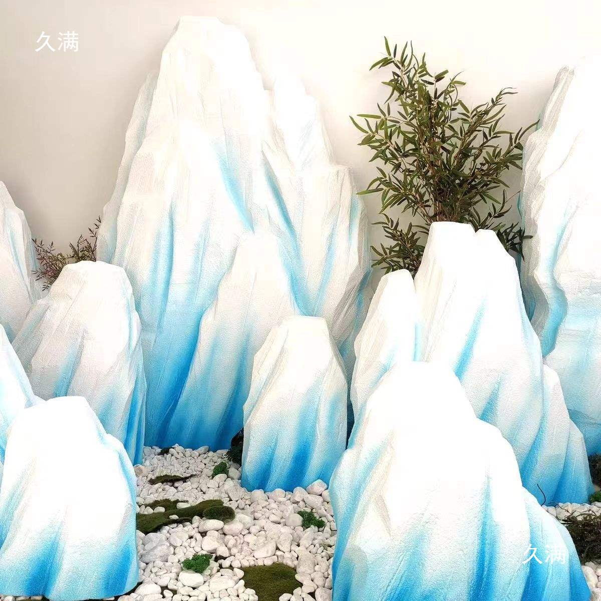AURARMLET Simulation Iceberg Model: Stage Plays Layout Prop ...