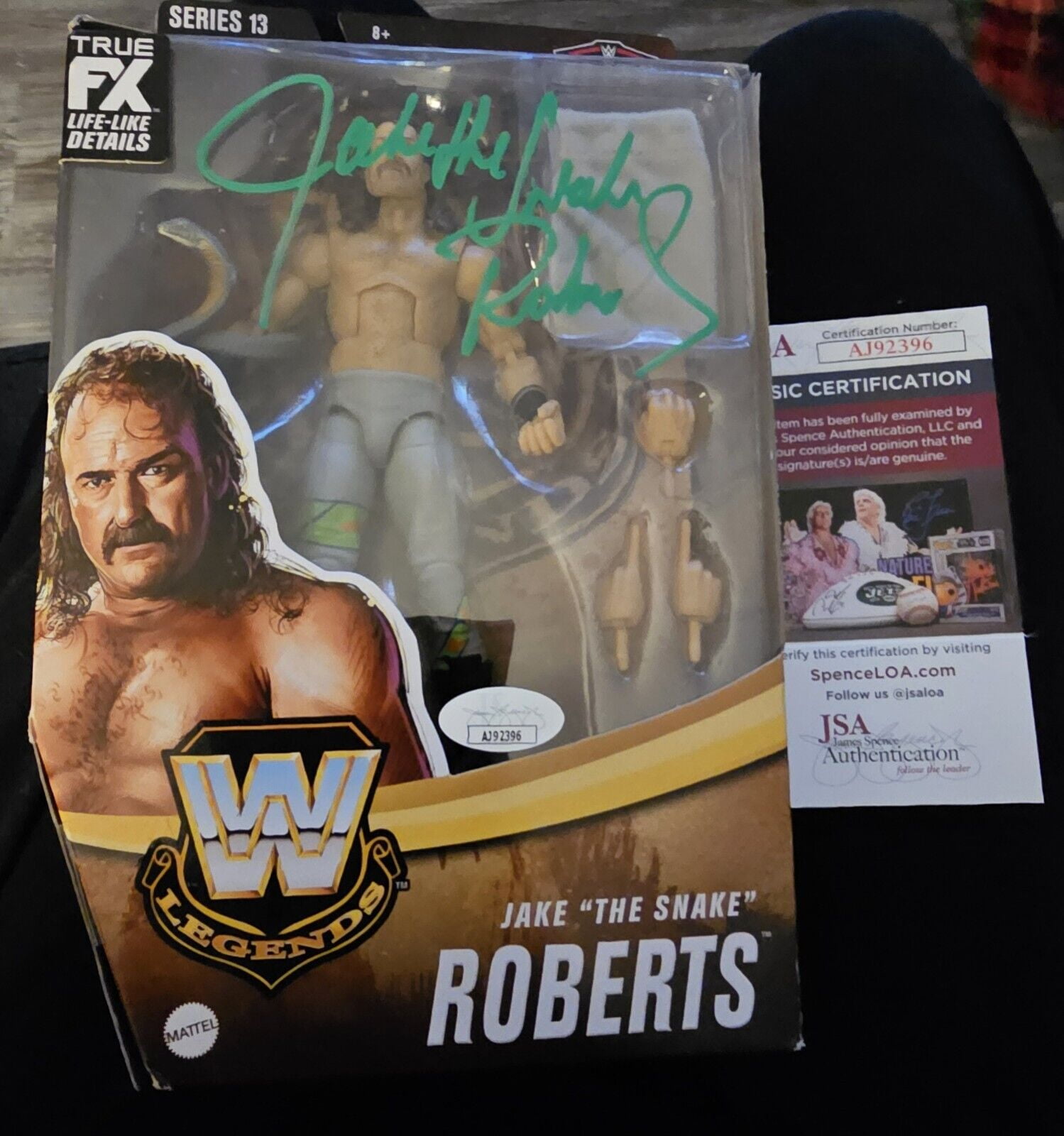 AUTOGRAPHED Jake "The Snake" Roberts WWE Elite Action Figure Series 13 ...