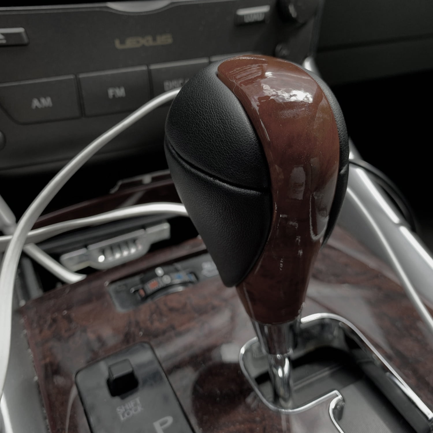 AUTOXBERT 8mm Leather Automatic thread Gear Shift Knob Cover for Toyota ...