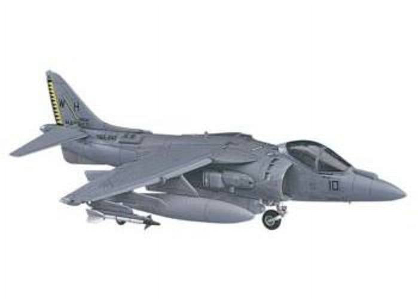 Hasegawa 454 AV-8B Harrier II Plus 1/72 Scale Plastic Model Kit ...