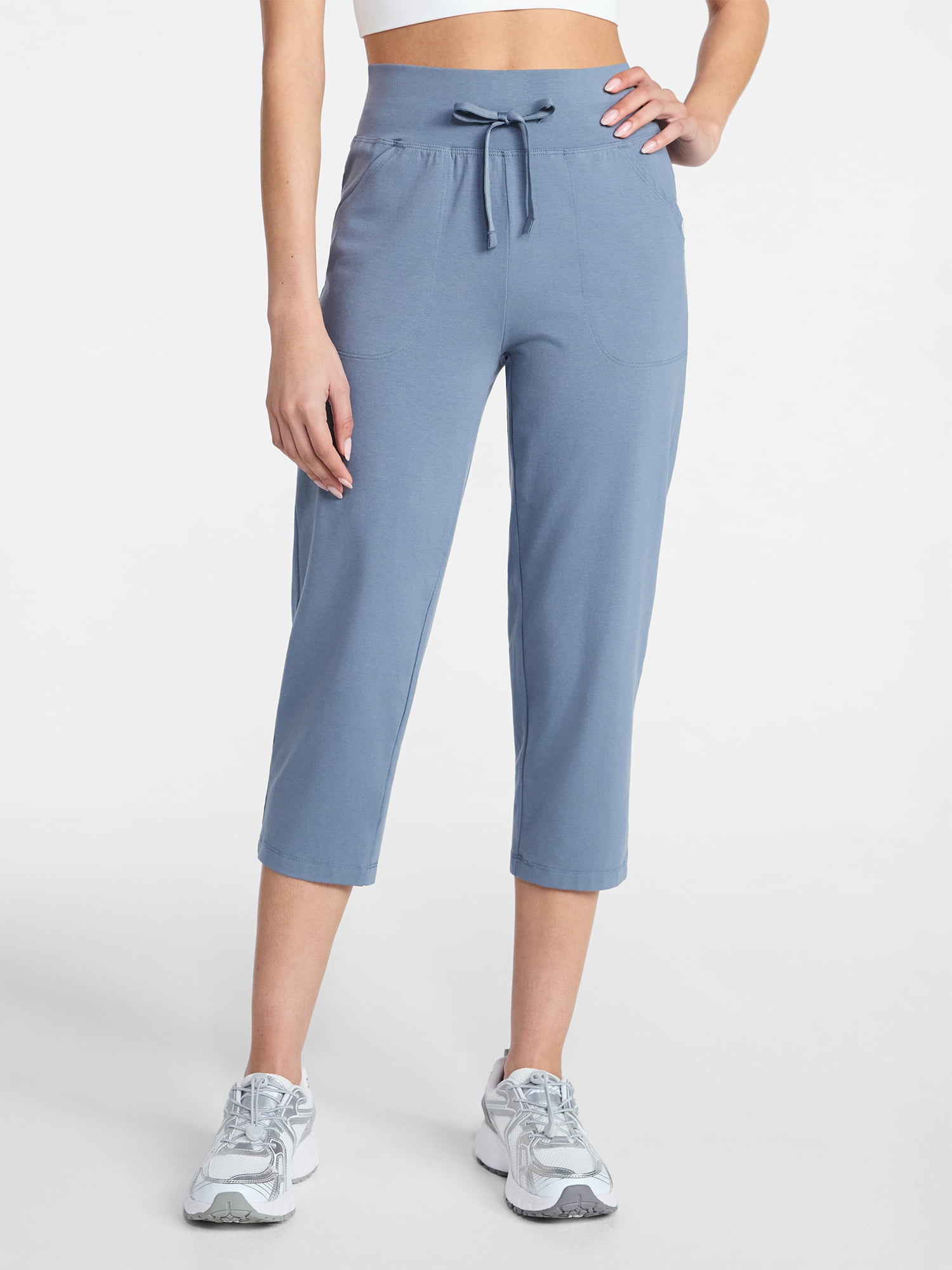 Athletic Works Women's and Women's Plus Knit Capri Pants, 22" Inseam ...