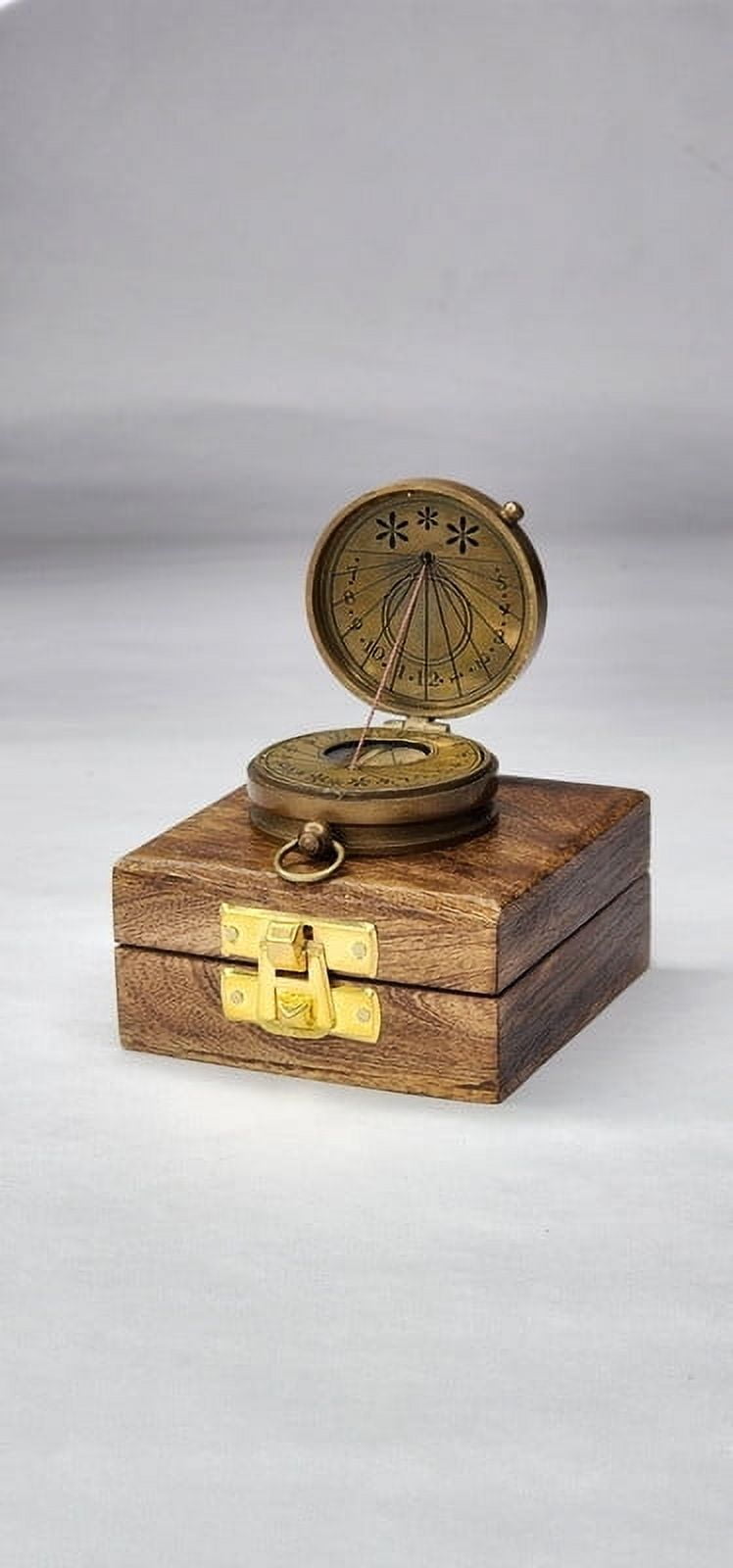 AWF POCKET THREAD SUNDIAL COMPASS WITH WOODEN CASE - Walmart.com