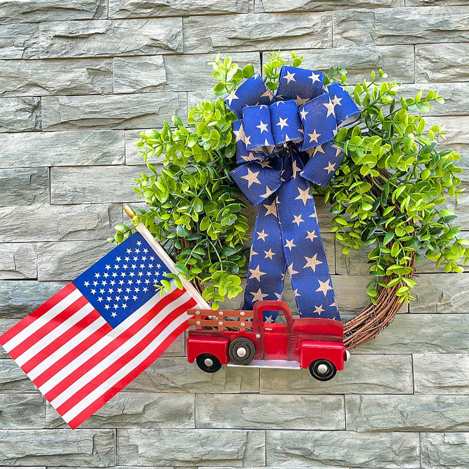 AZXY 4th of July Patriotic Wreath, Greenery Base with Truck & American ...