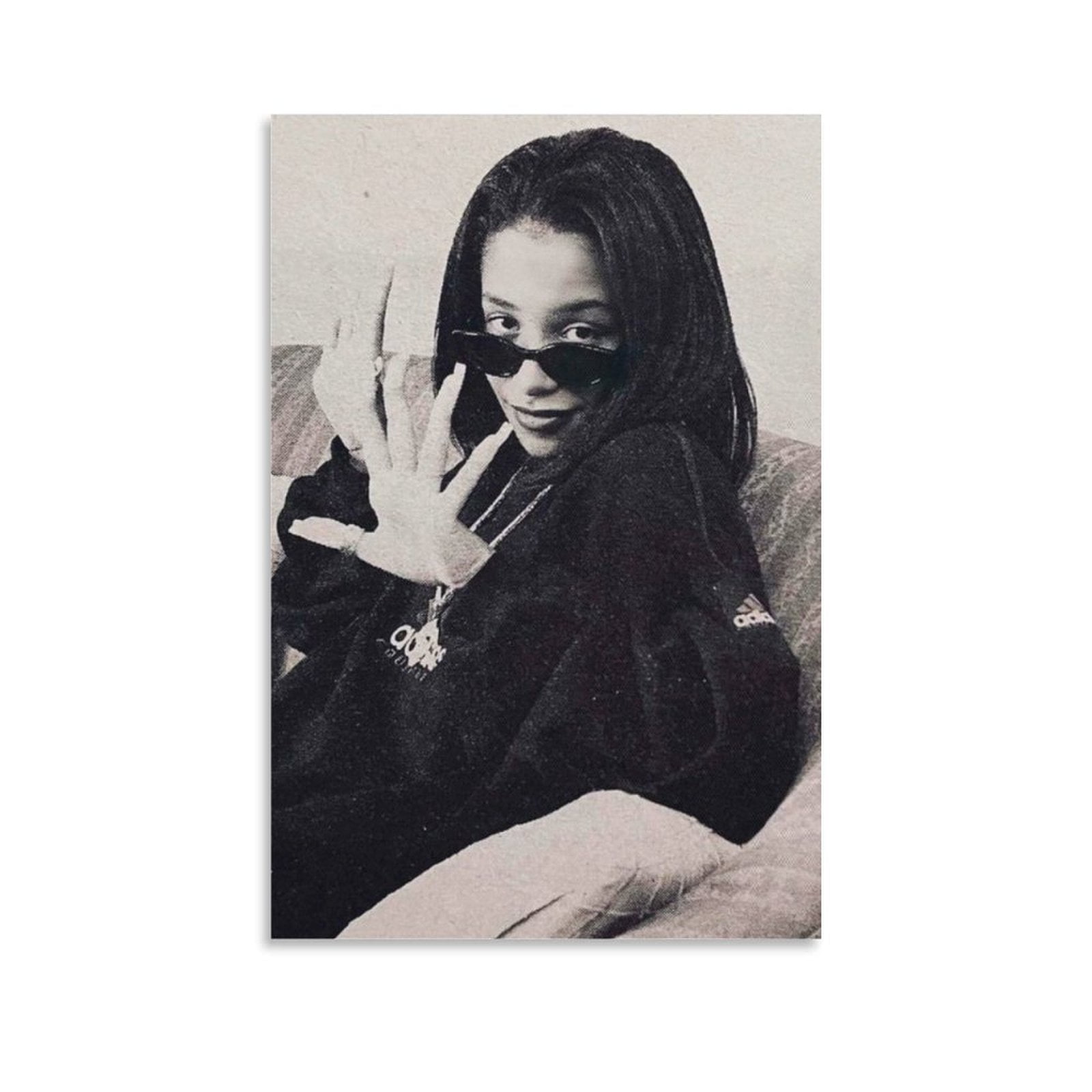 Aaliyah Dana Haughton Actor Poster Photo (29) Canvas Art Poster and ...