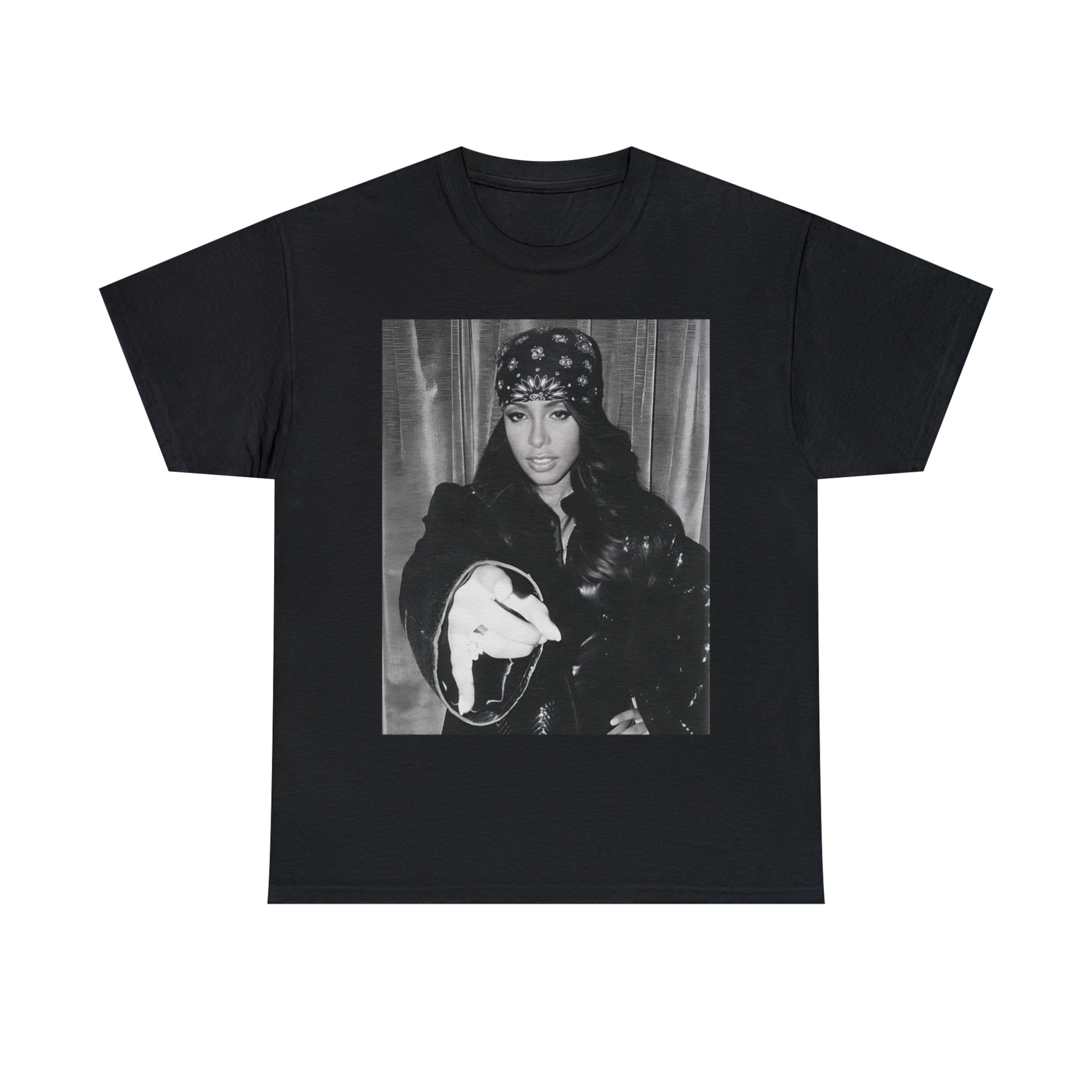 Aaliyah Retro Unisex T-Shirt, 90s Minimal bootleg Style, Aaliyah Unisex ...
