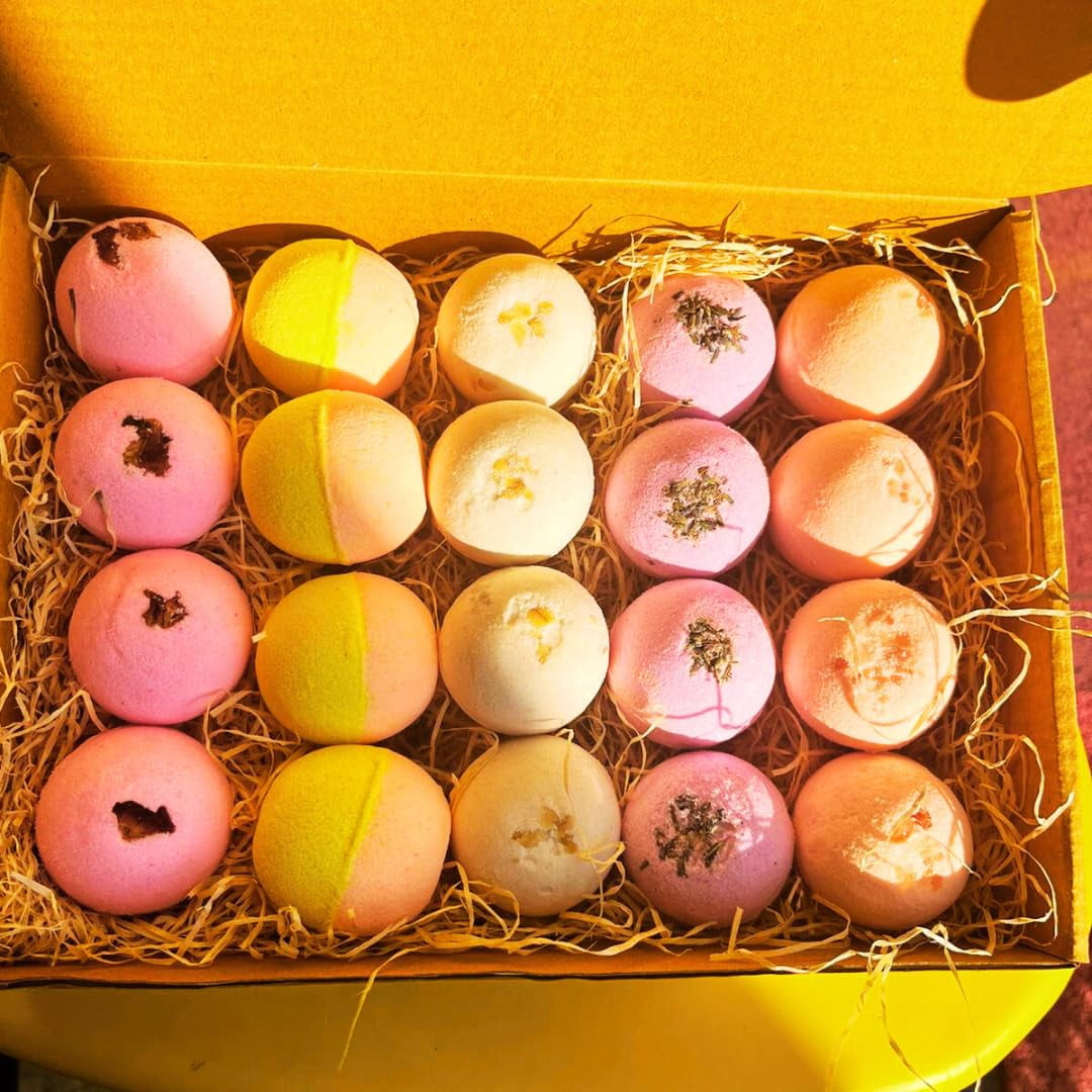 Aaranyam Bath Bomb Rose Lavender Pink Salt Oats Citurs Refreshing hot ...