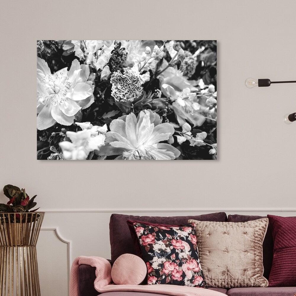 AatoeaX 'Dark Flora' Floral and Botanical Wall Art Canvas Print - Black ...